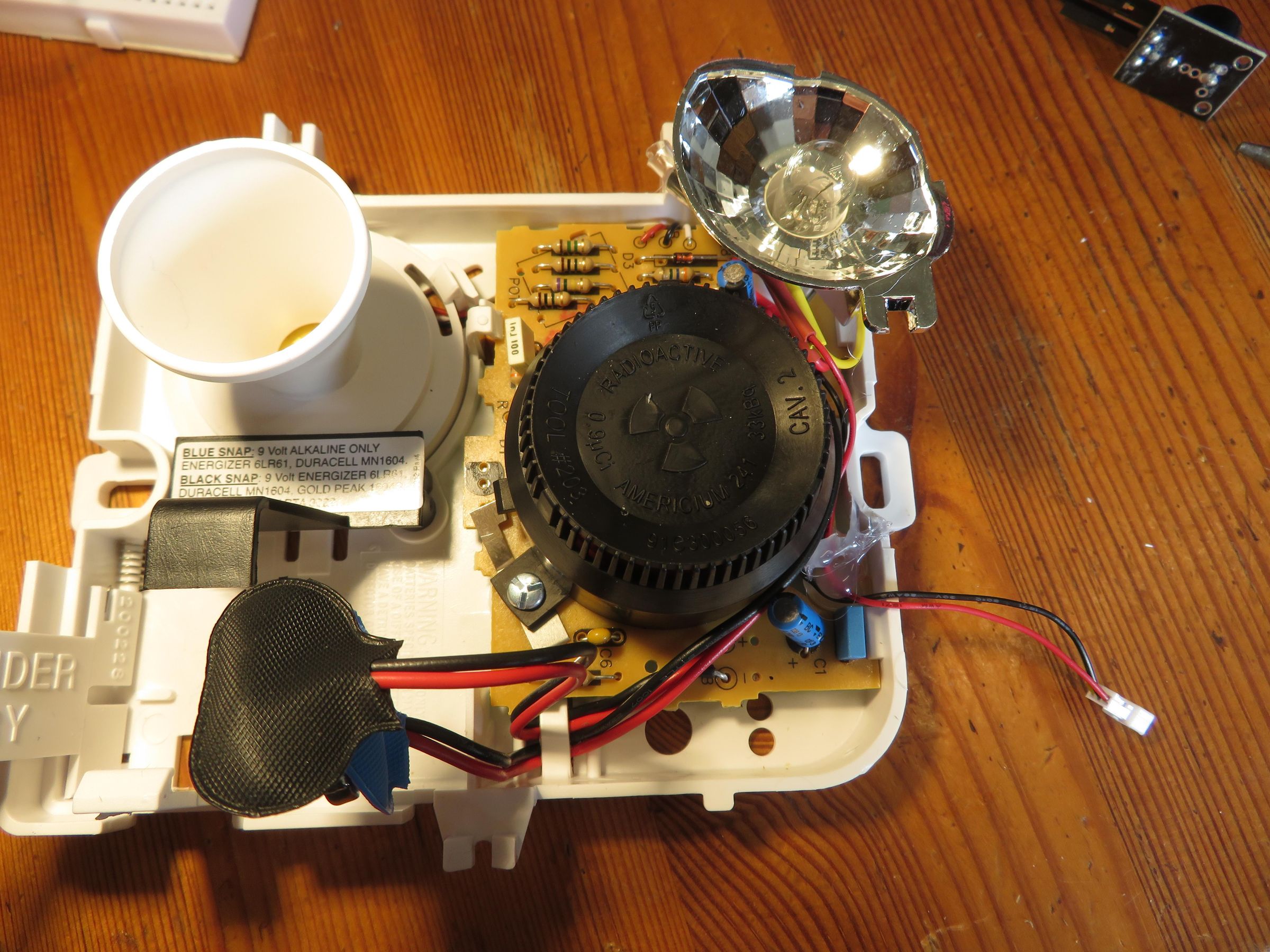 Remote Smoke Alarm Buzzer & Microcontroller Interface : 9 Steps (with ...