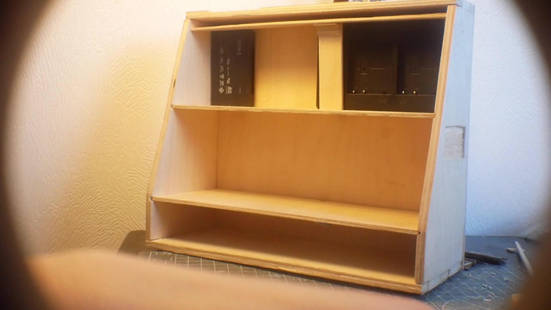 Camera Display Box With Integrated Charger and Reader : 9 Steps (with ...