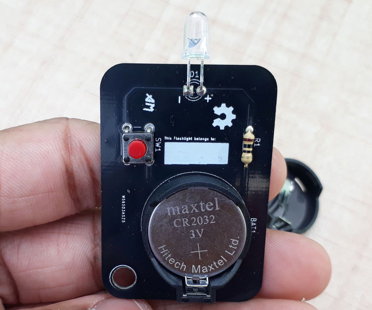 LED Flash Light Badge : 6 Steps (with Pictures) - Instructables