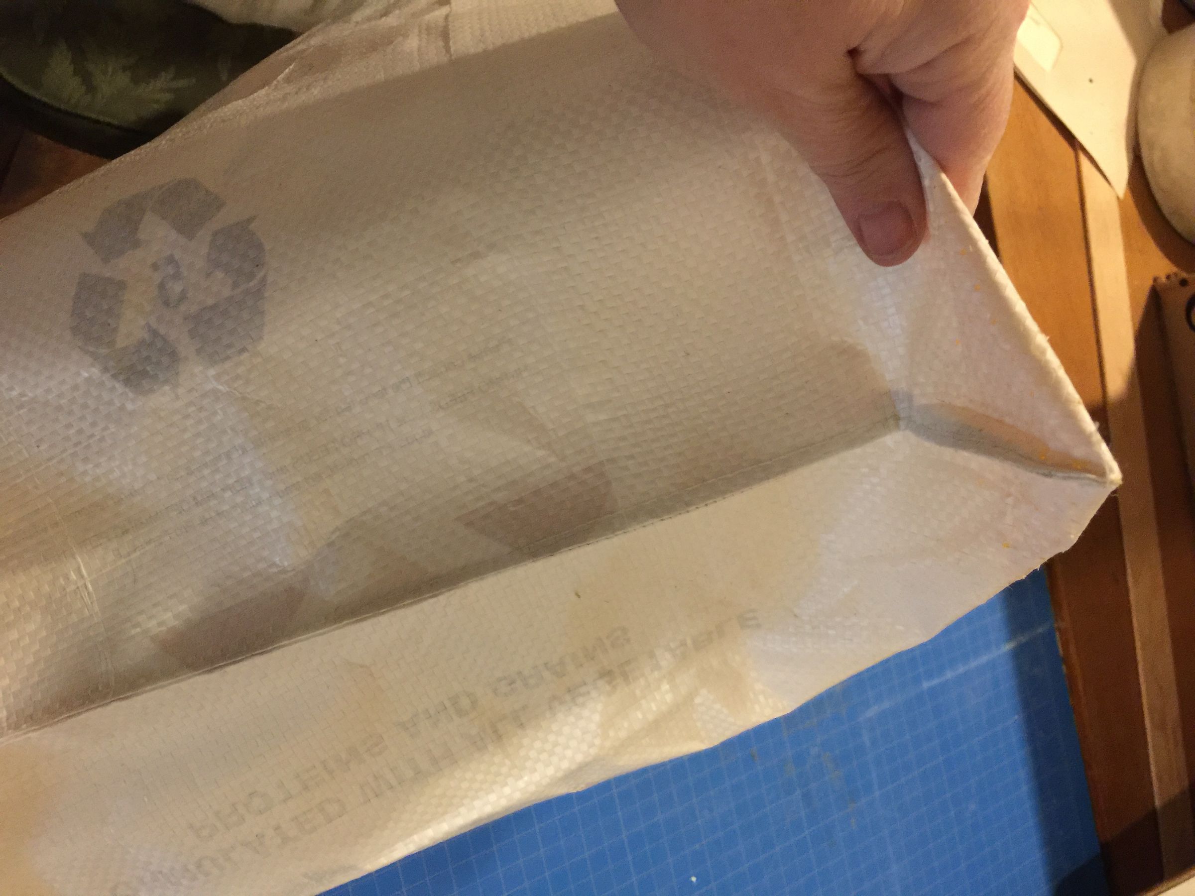 Tote Bags Made From Feed Bags : 9 Steps - Instructables