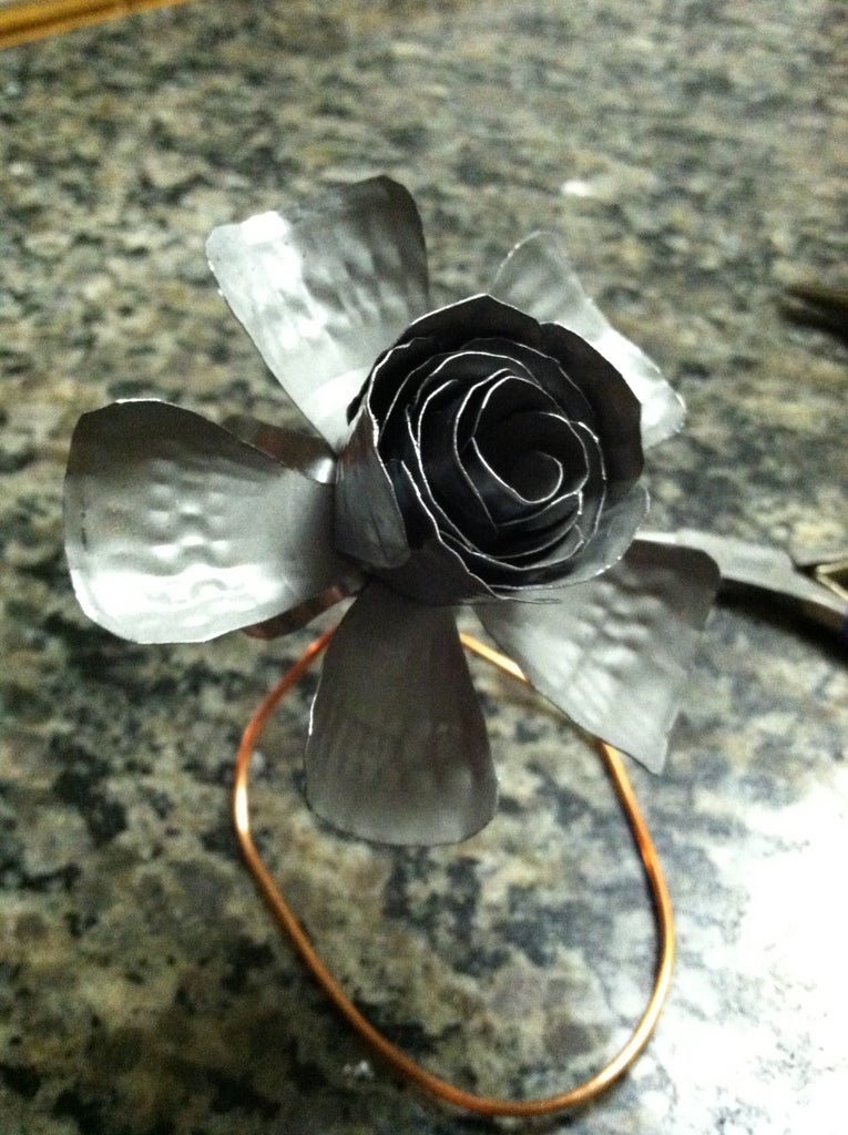 Tuna Rose From Tuna Can Lids 5 Steps With Pictures Instructables
