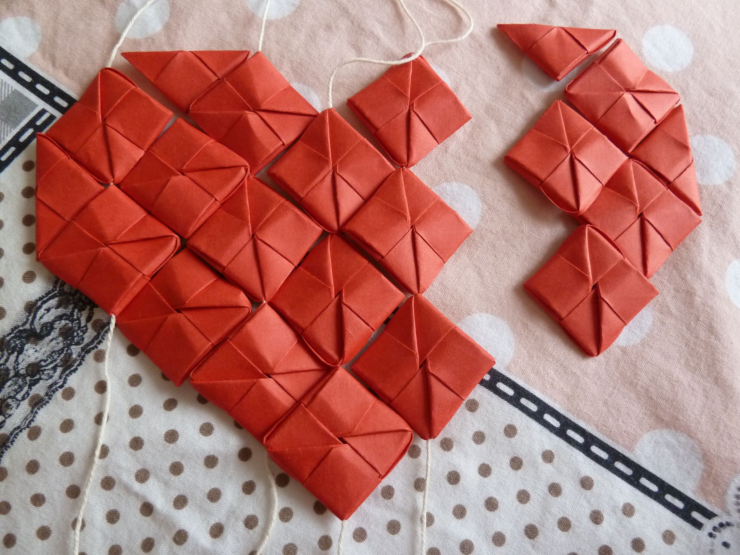 Paper Heart Decorations : 16 Steps (with Pictures) - Instructables
