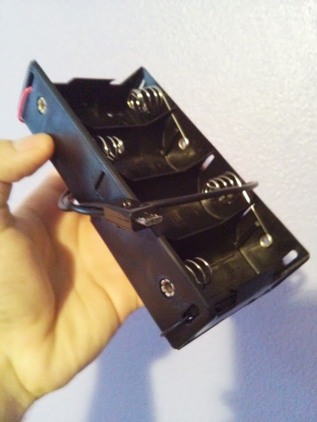 How to Make a External Cell Phone Battery for Under $10 : 5 Steps ...