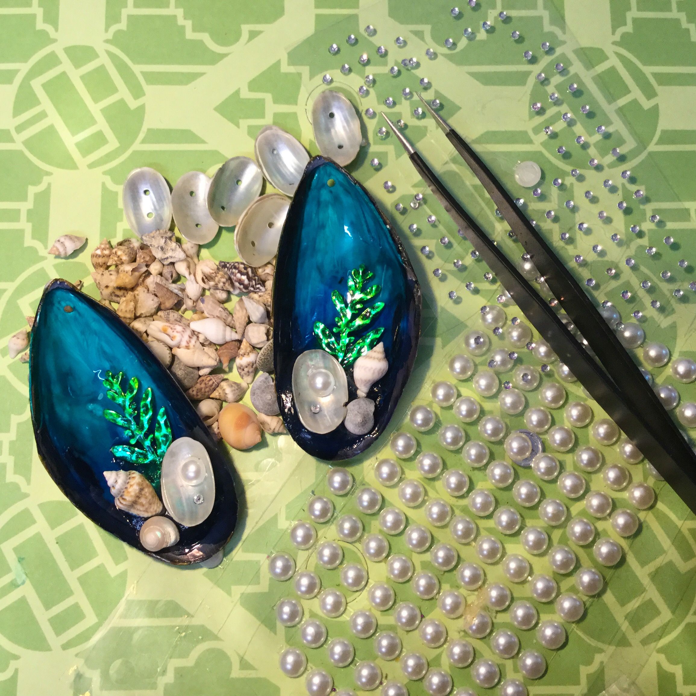 RECYCLE YOUR DINNER! Mussel Jewellery : 7 Steps - Instructables