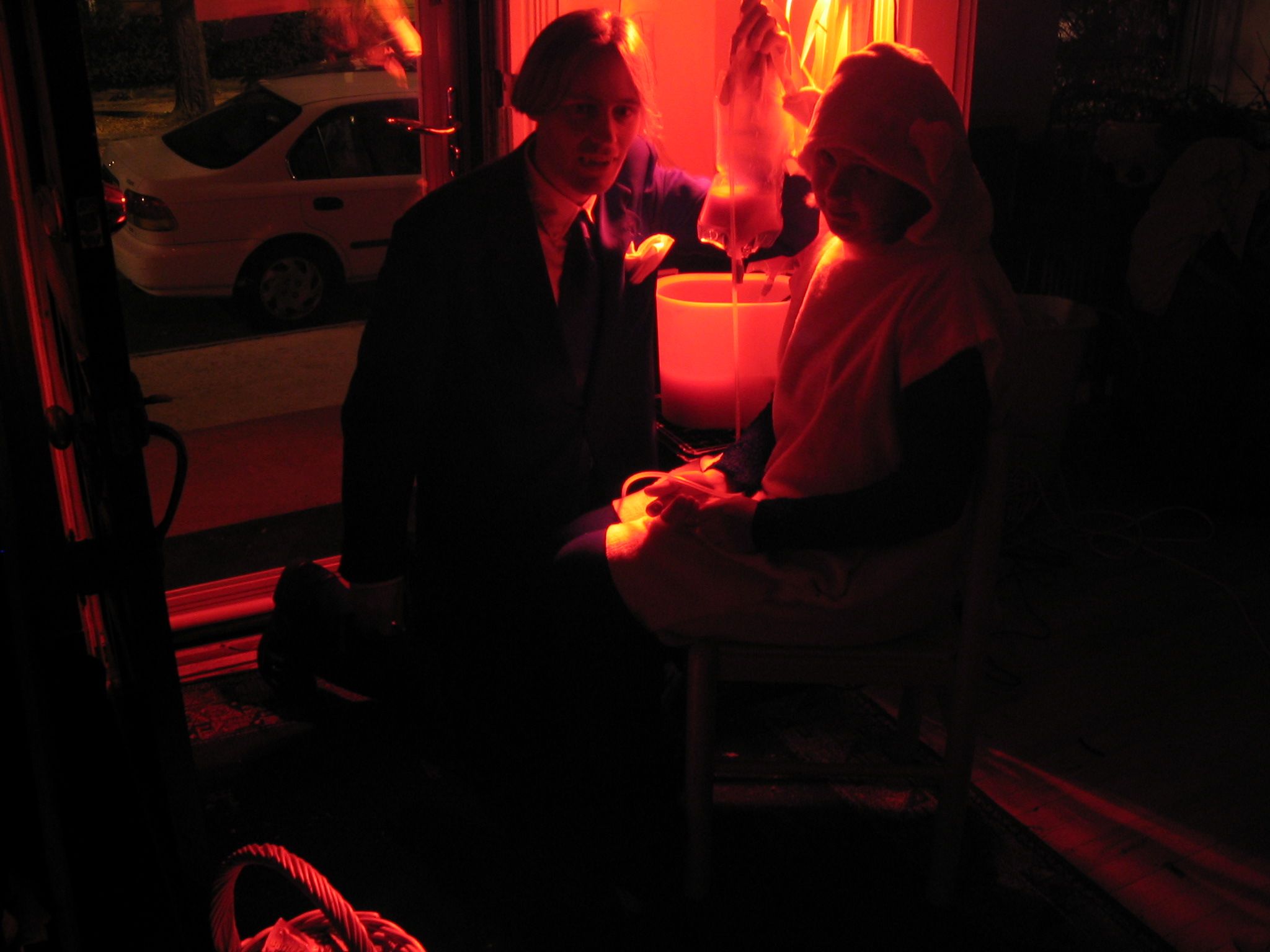 Solid-state Halloween Controller and How to Build a Haunted House : 11 ...