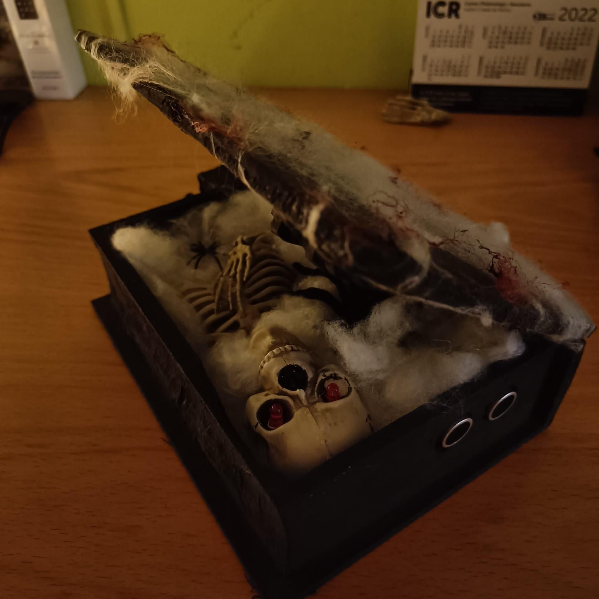 The Haunted Book : 9 Steps (with Pictures) - Instructables