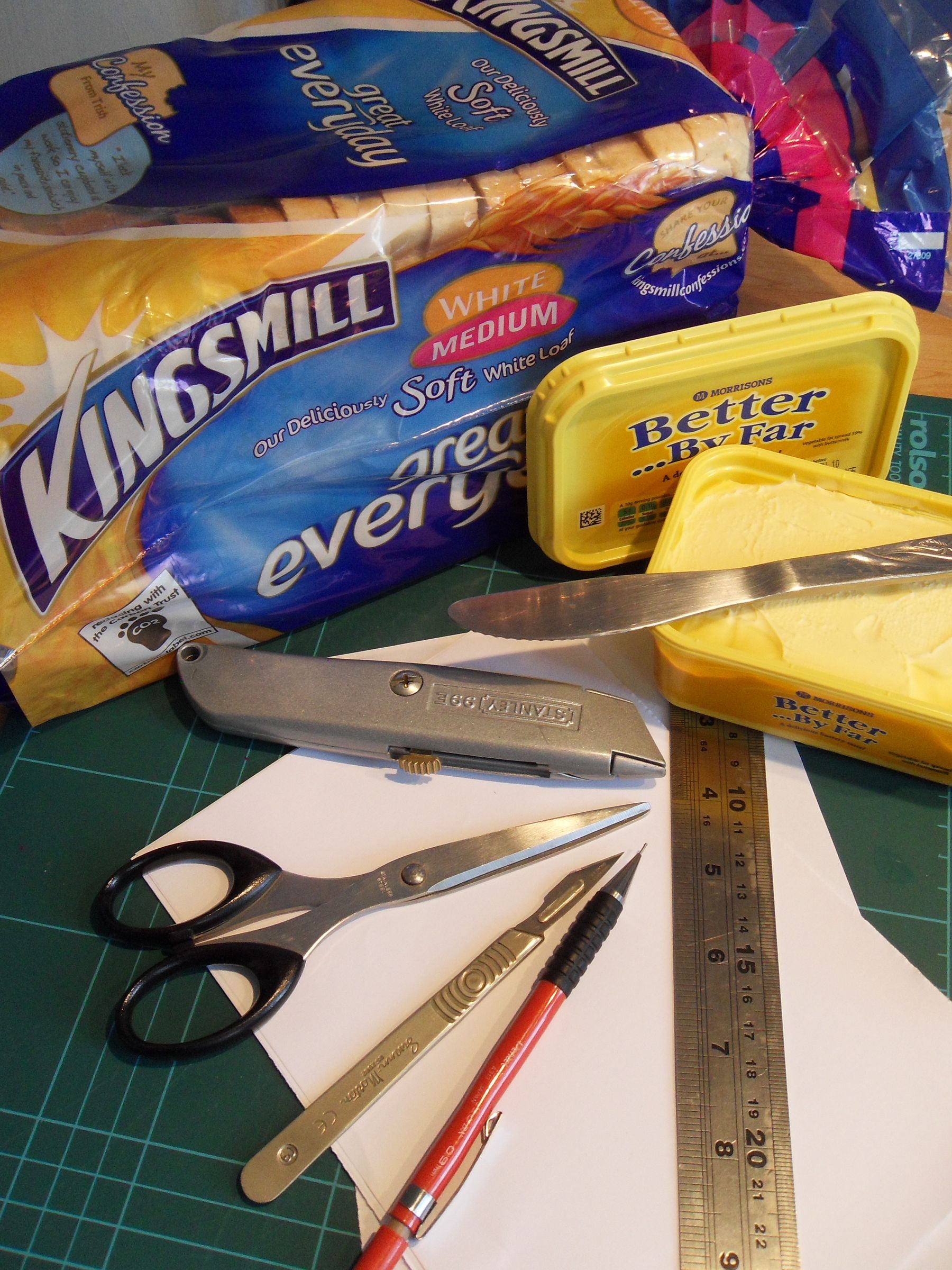 Toast Stencils : 6 Steps (with Pictures) - Instructables