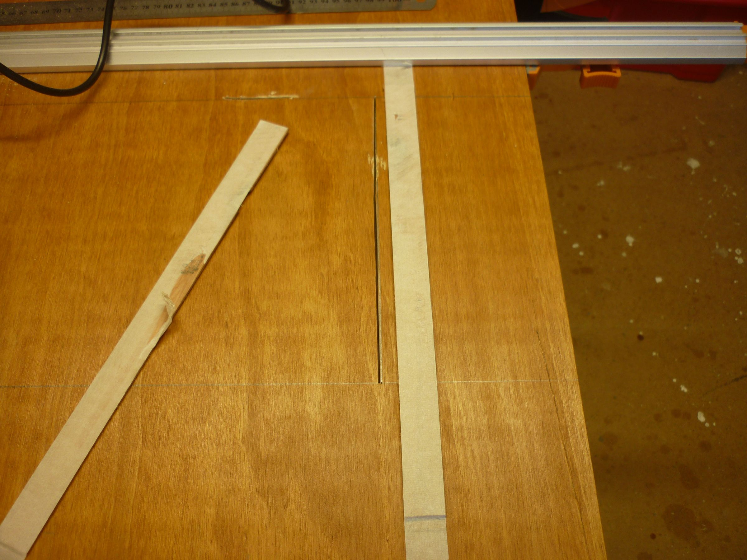 Collapsible Z-Shaped Side Table : 7 Steps (with Pictures) - Instructables