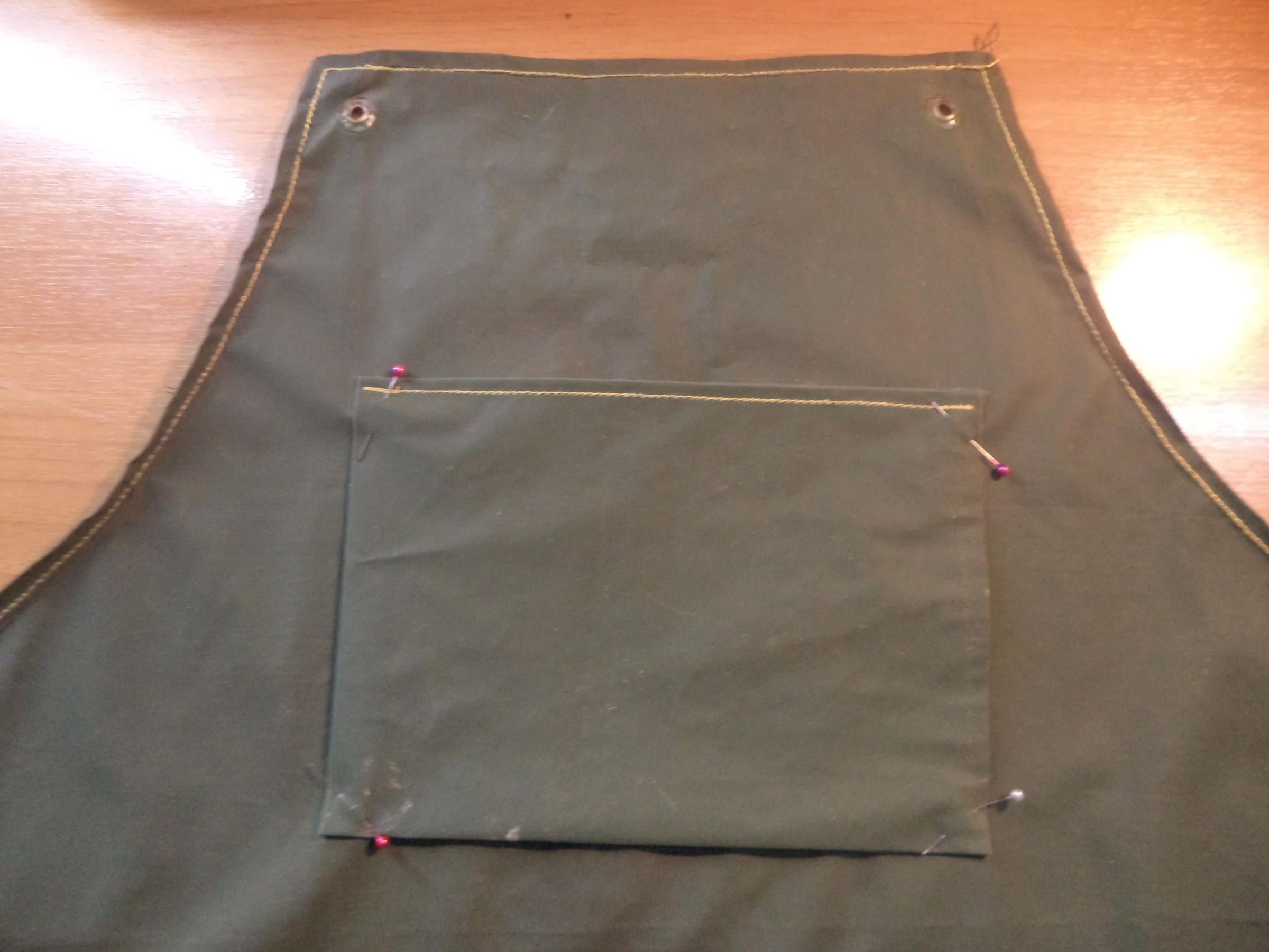 Upgrading Cheap-o Workshop Apron : 24 Steps (with Pictures) - Instructables