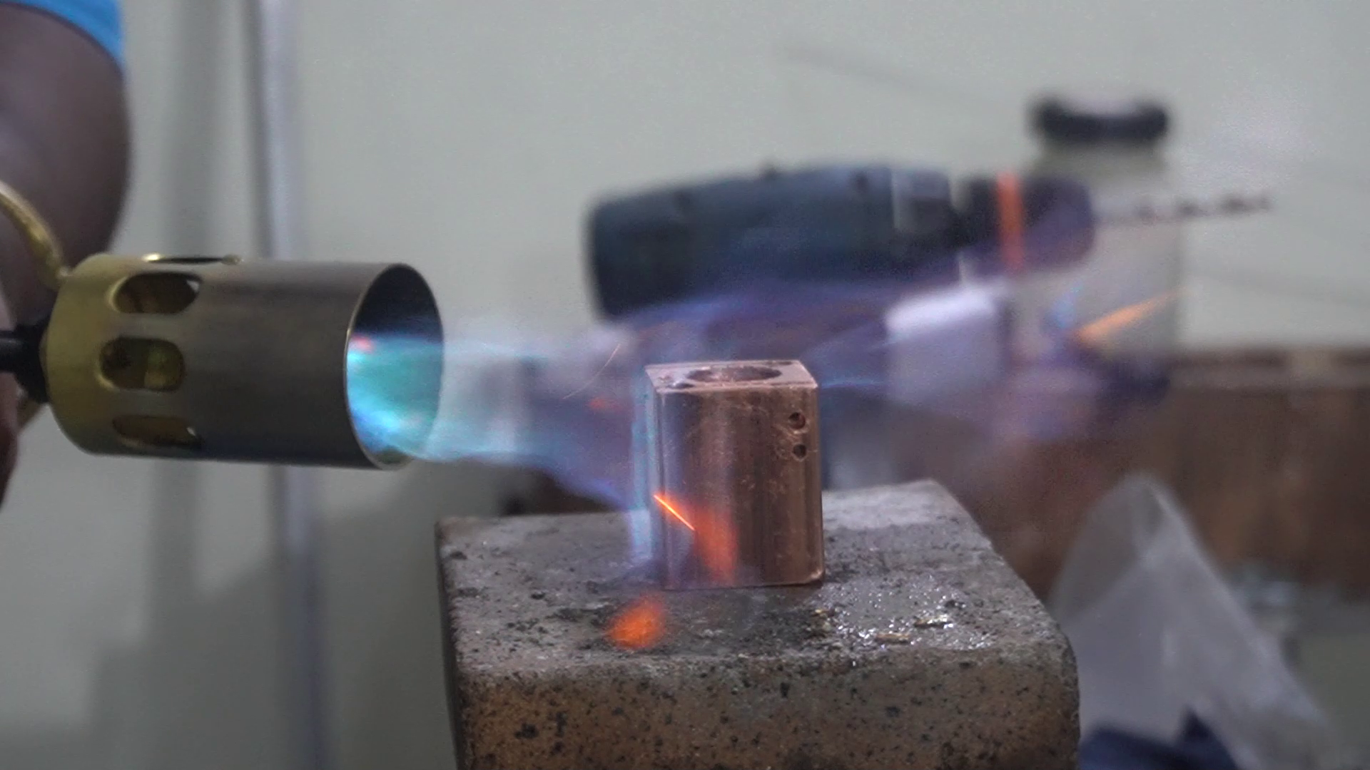 Homemade Pellet Extruder for 3d Printer : 24 Steps (with Pictures ...