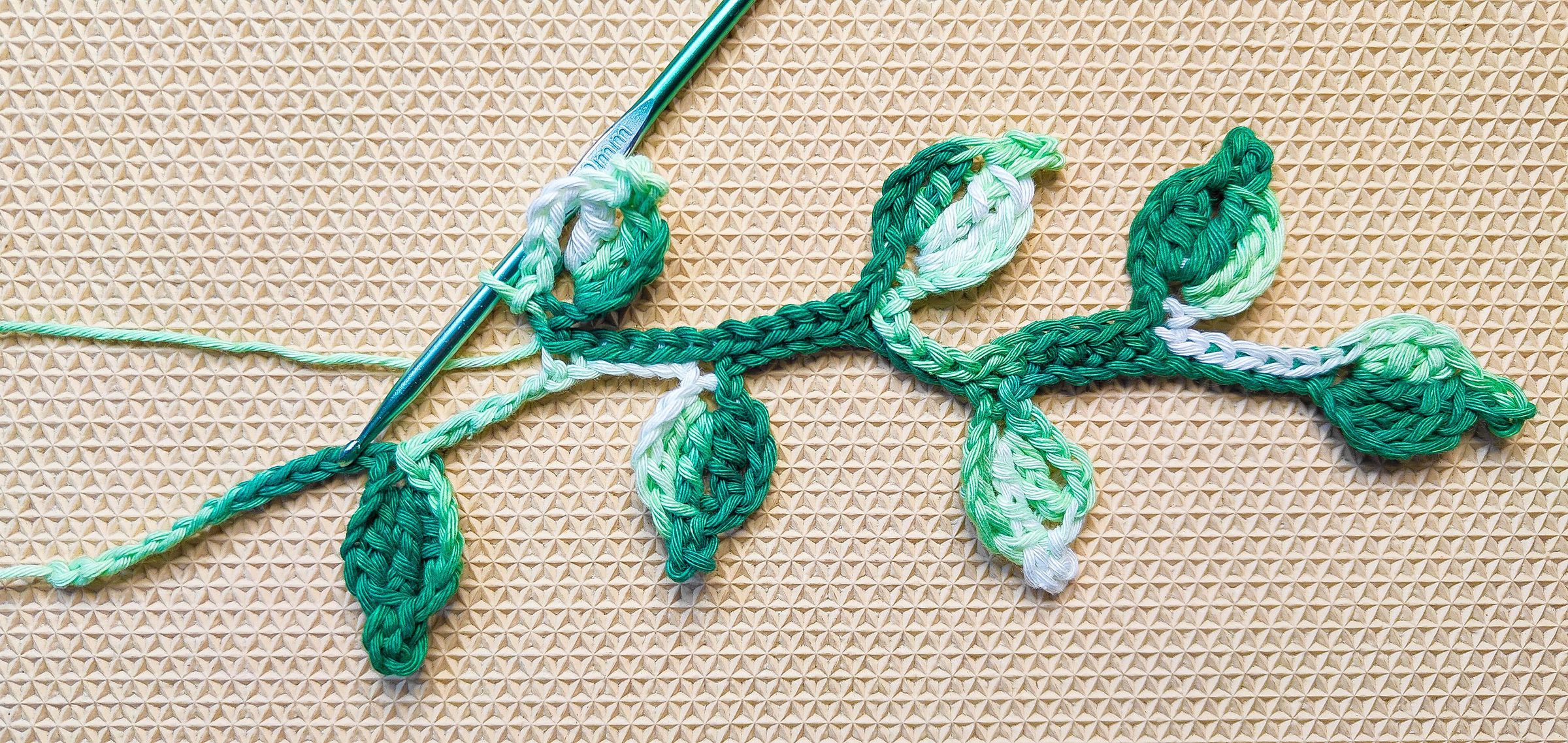 Easy Crochet Leaf Branch : 4 Steps (with Pictures) - Instructables