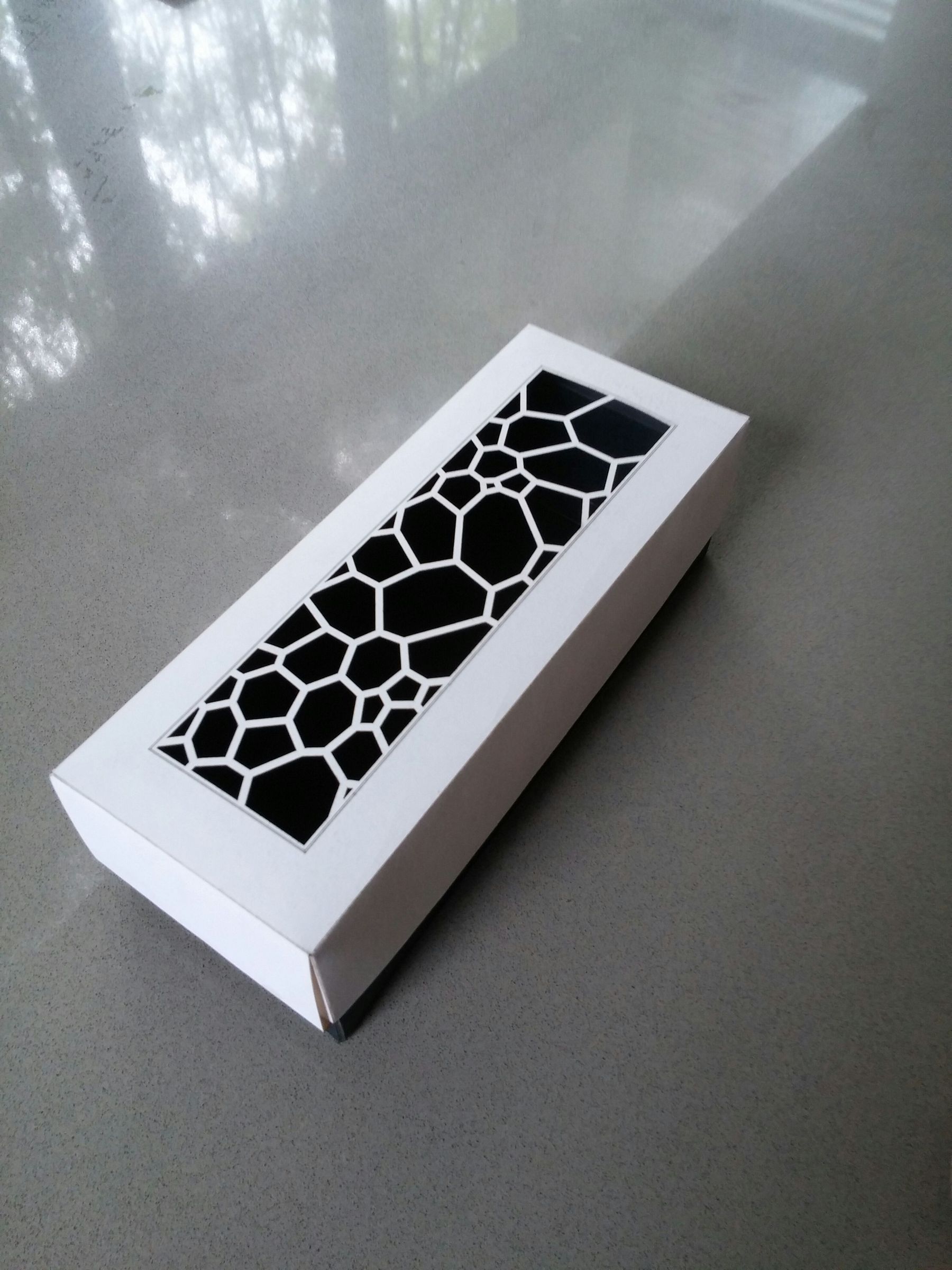 Laser-cut Cardboard Gift Box With Template : 4 Steps (with Pictures ...