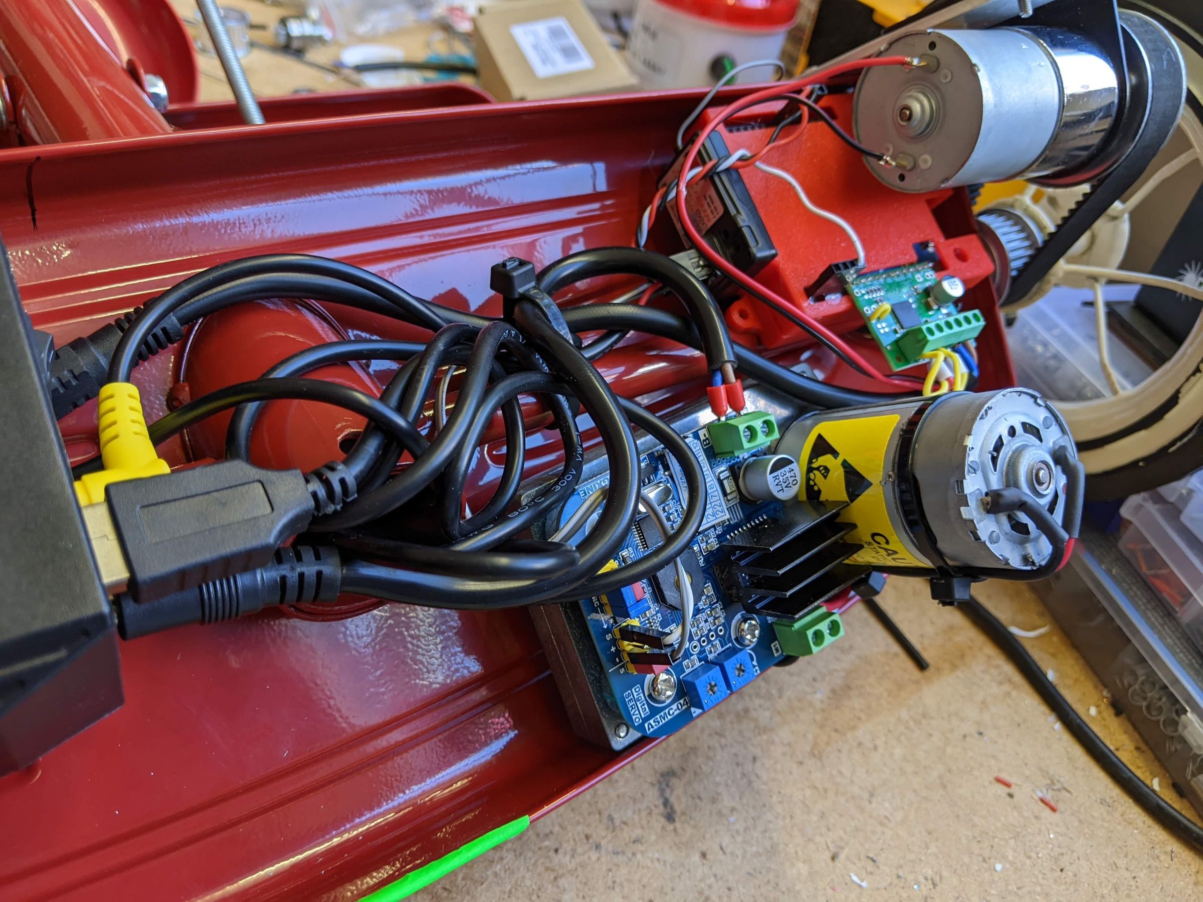 Remote Controlled Tricycle-Riding Puppet : 9 Steps (with Pictures ...