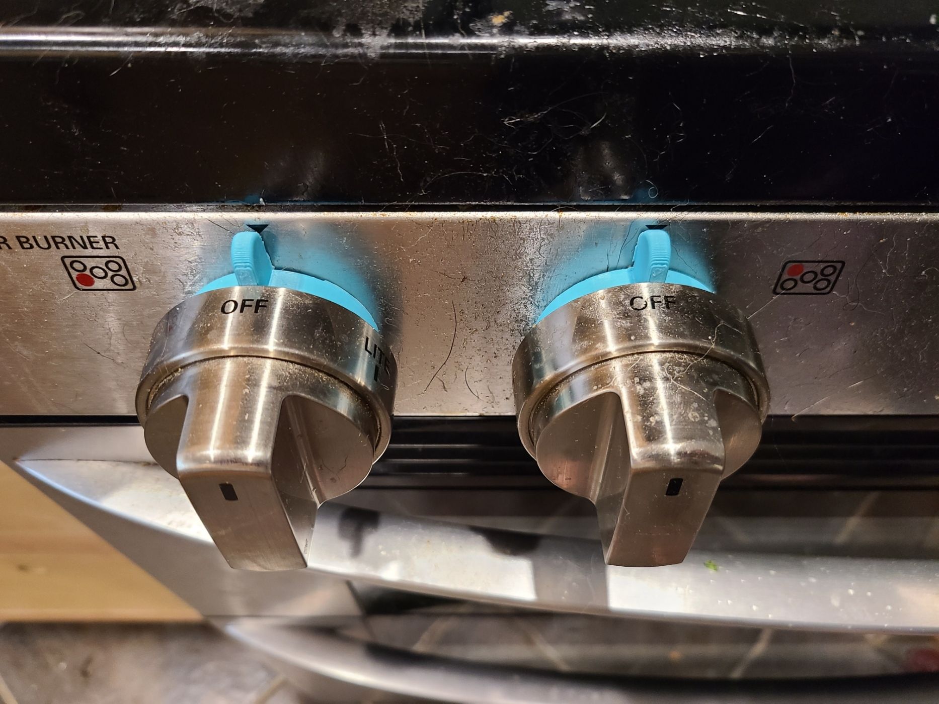 Simple Childproof Stove Locks : 3 Steps - Instructables