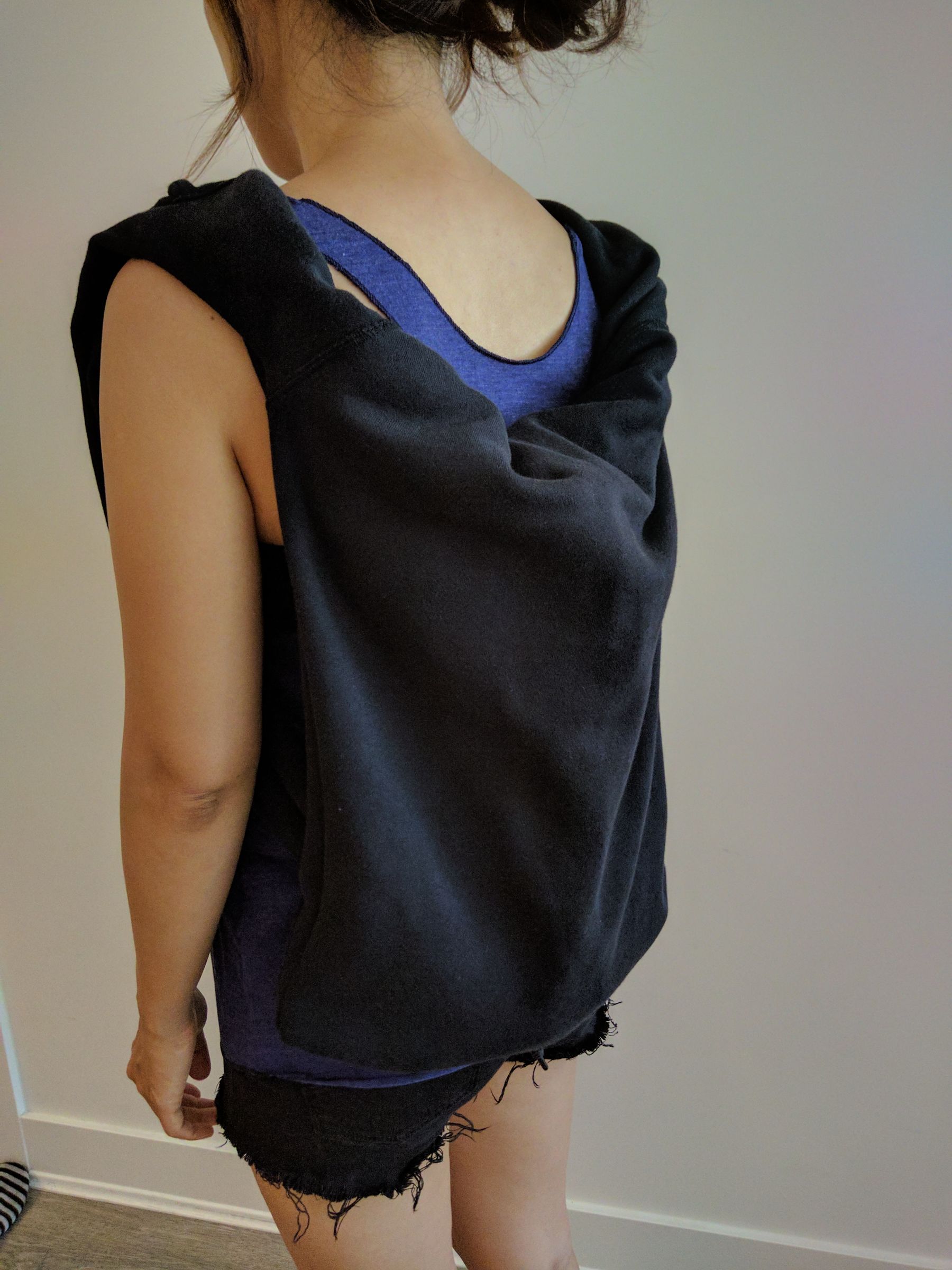 Backpack From an Old Hoodie : 4 Steps (with Pictures) - Instructables
