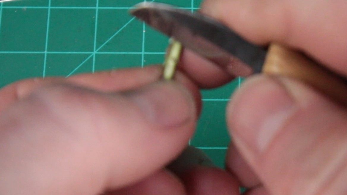 Tiny Gee Haw Whimmy Diddle : 12 Steps (with Pictures) - Instructables