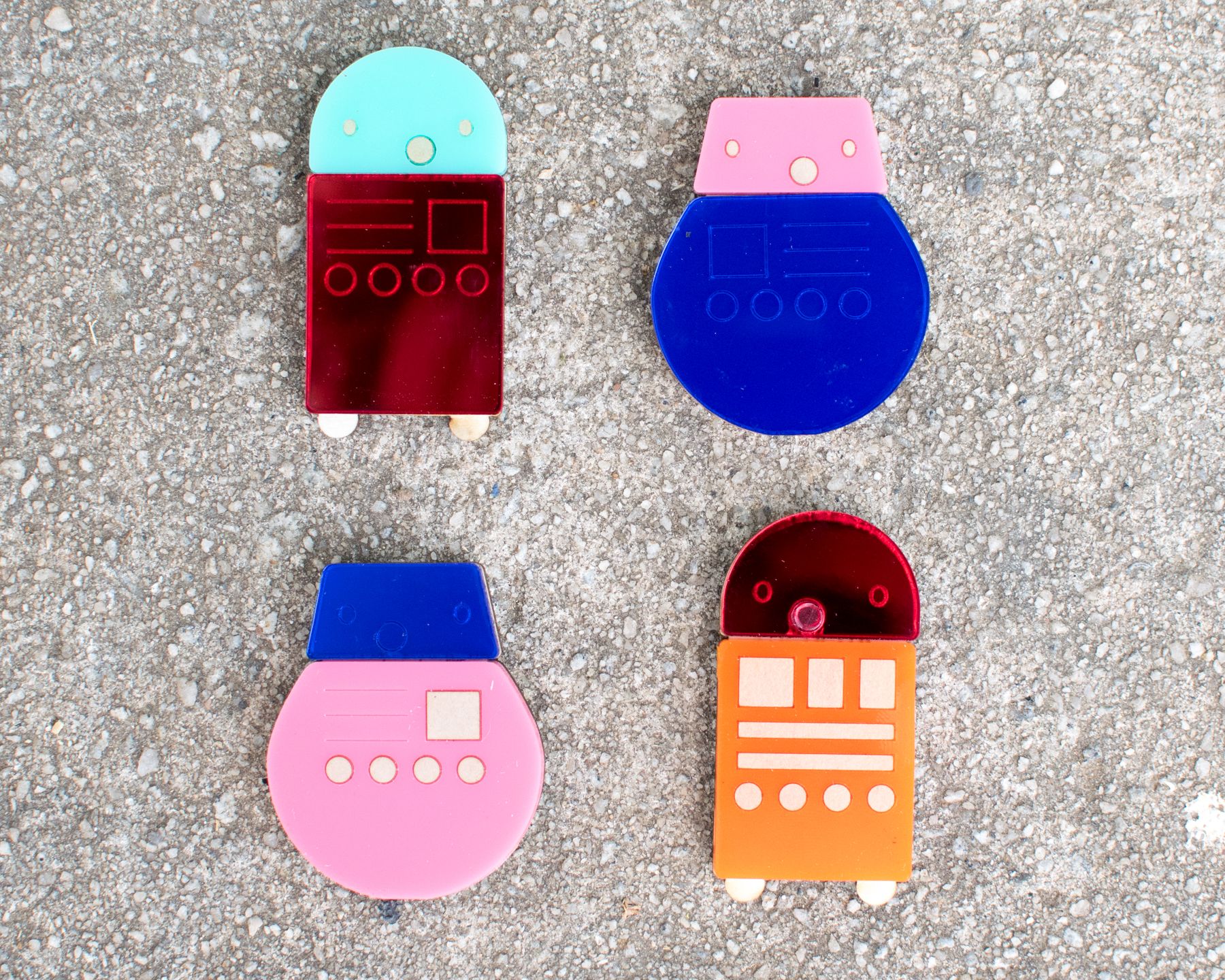 Mix and Match Light Up Droid Pins : 4 Steps (with Pictures) - Instructables