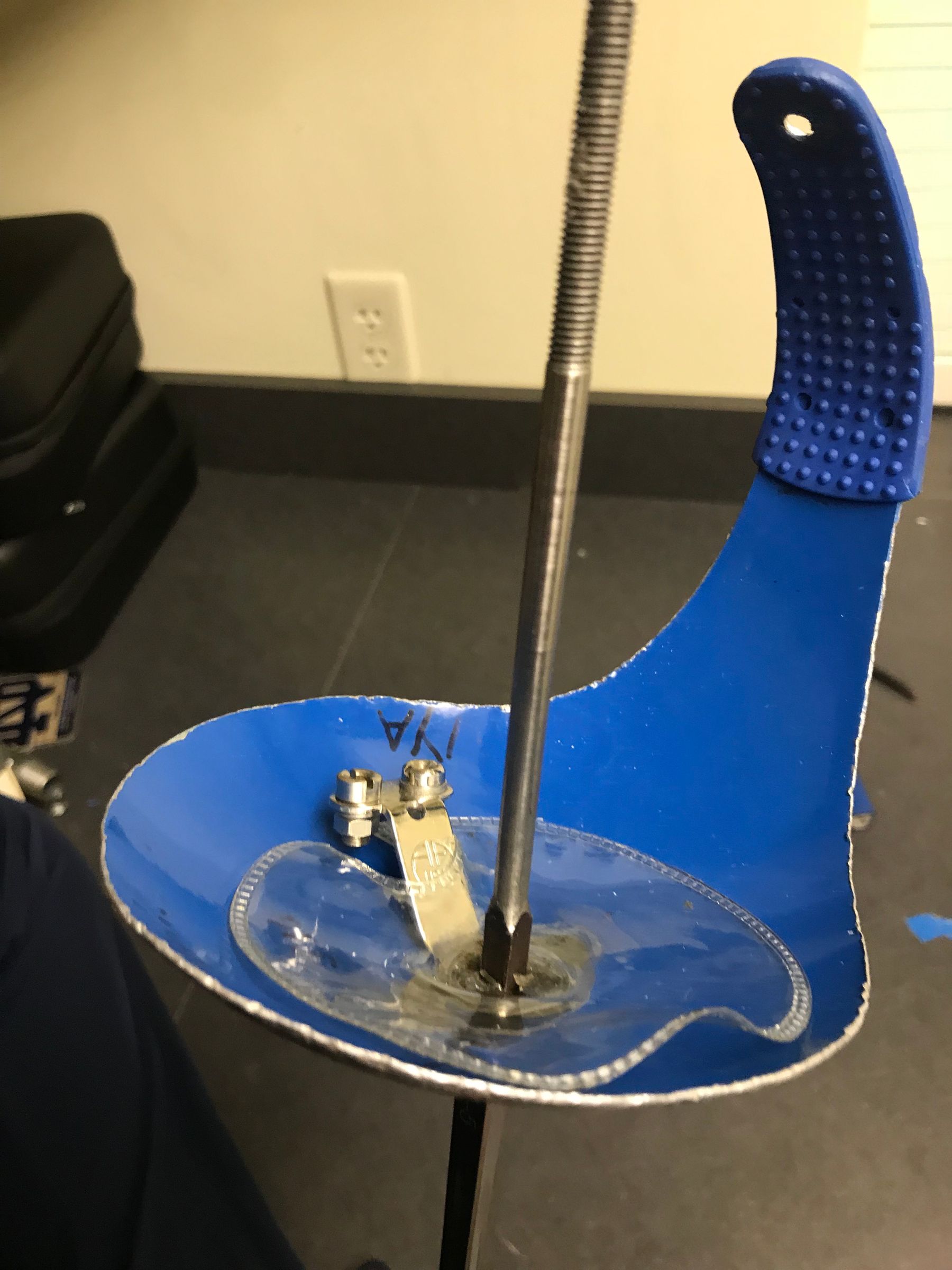 How to Build a Sabre : 9 Steps - Instructables