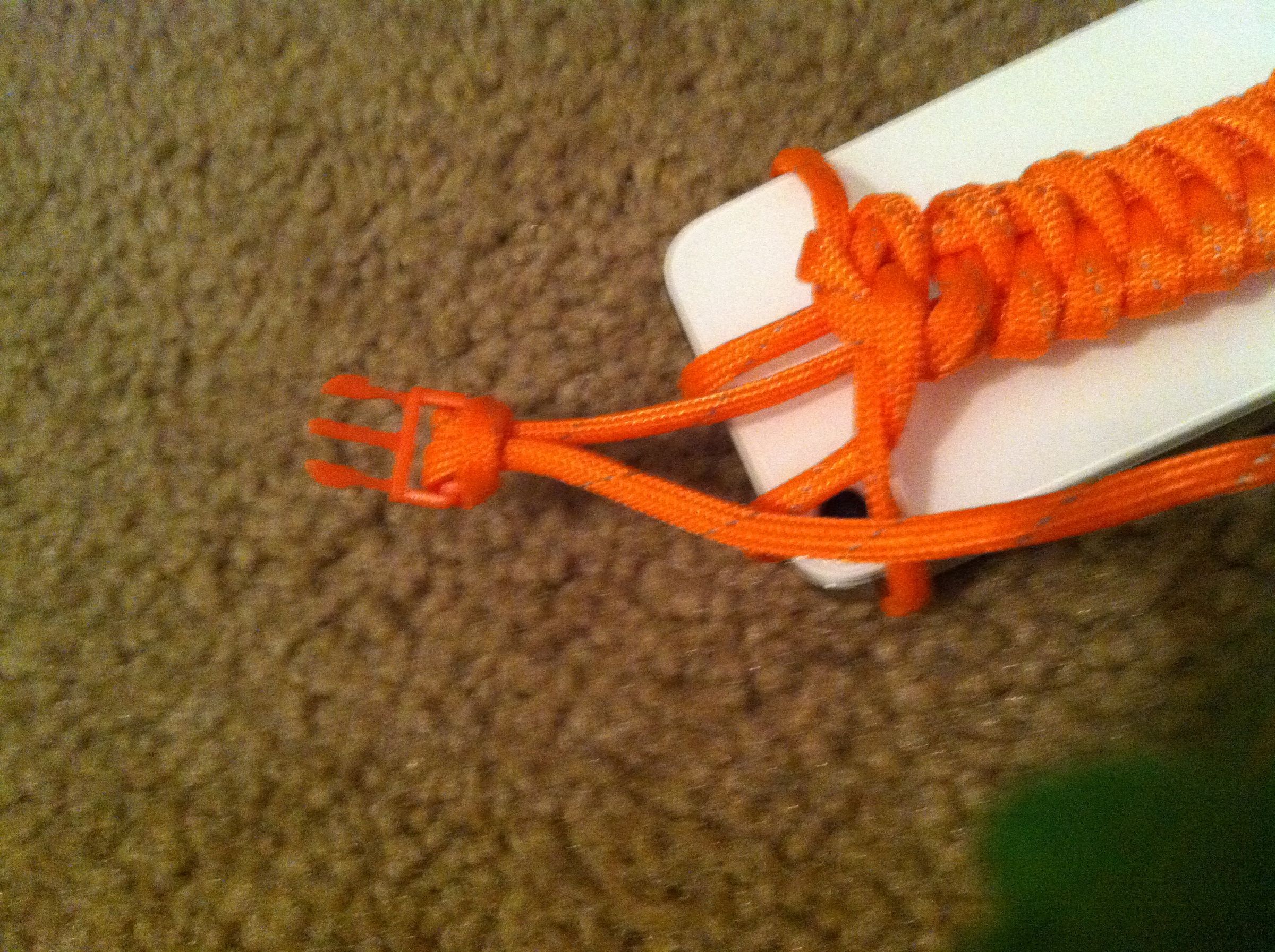 Paracord Phone Case : 31 Steps - Instructables
