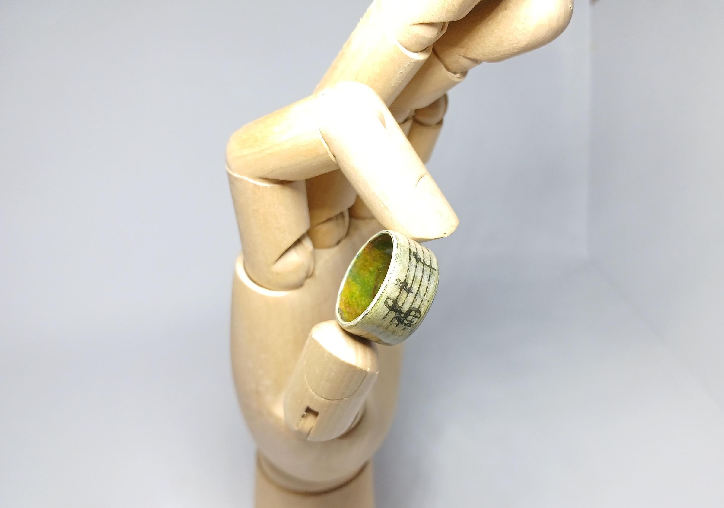 Make Your Own Music Sheet Ring! : 7 Steps (with Pictures) - Instructables