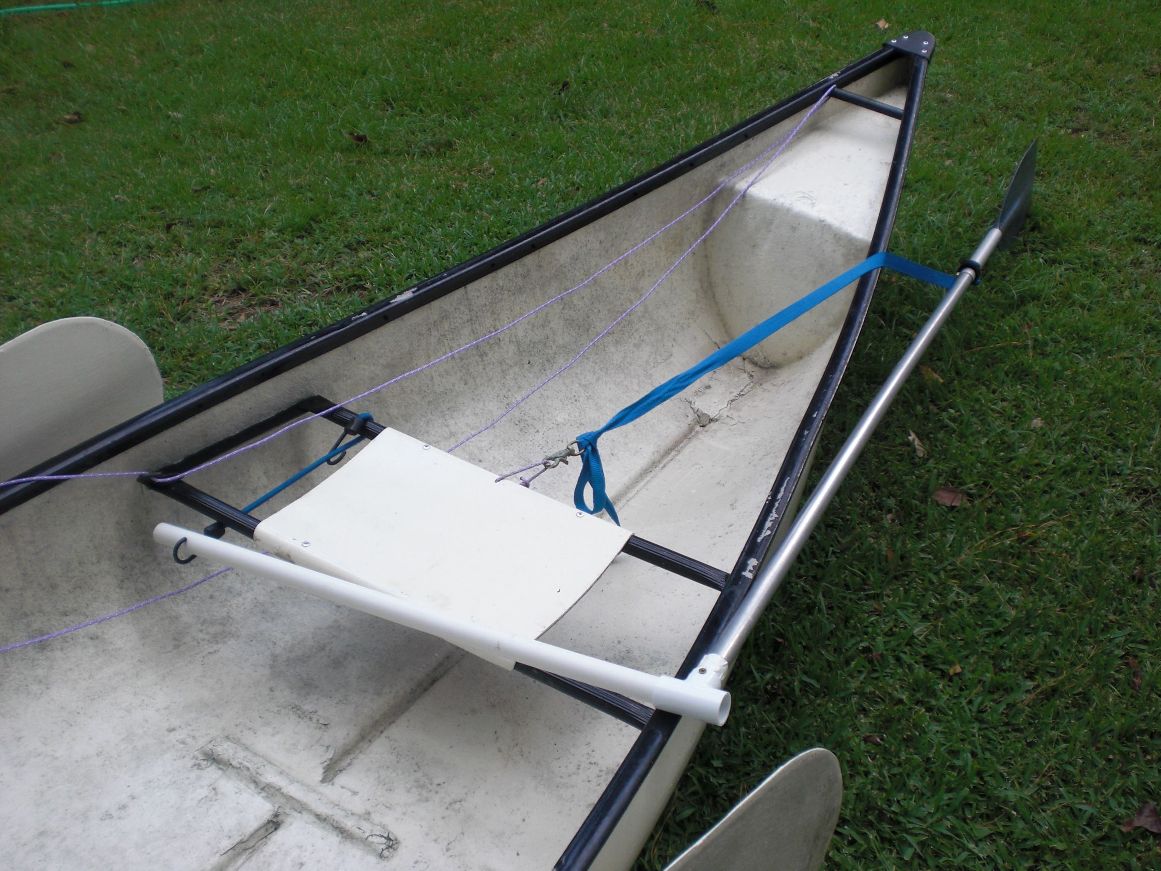 Sailing Rig for a Fiberglass Canoe : 4 Steps (with Pictures ...