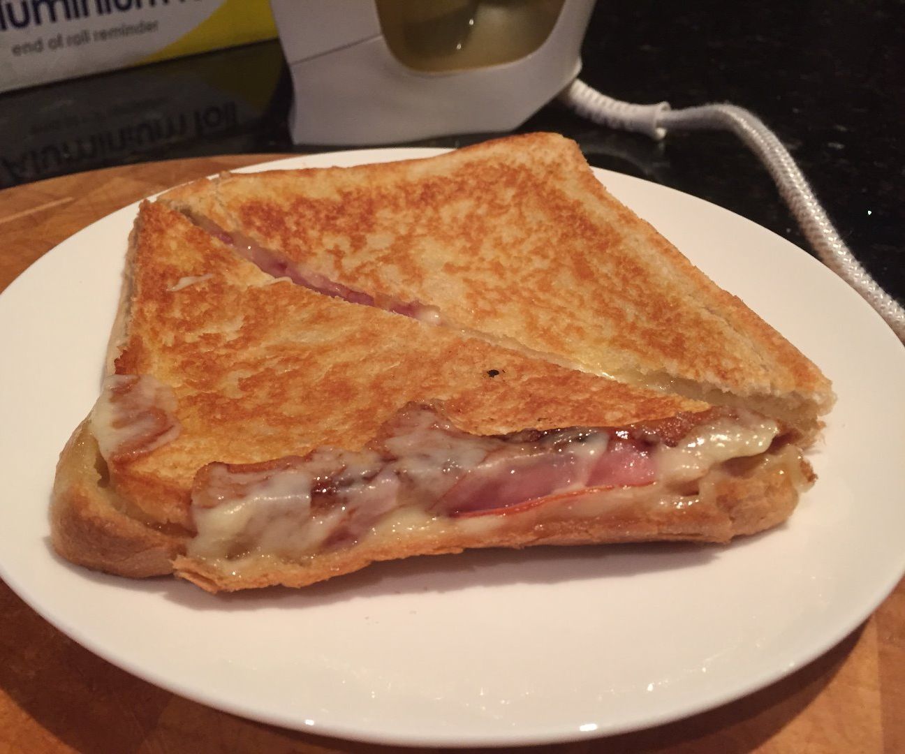 Iron 'toasted' Sandwiches : 4 Steps (with Pictures) - Instructables