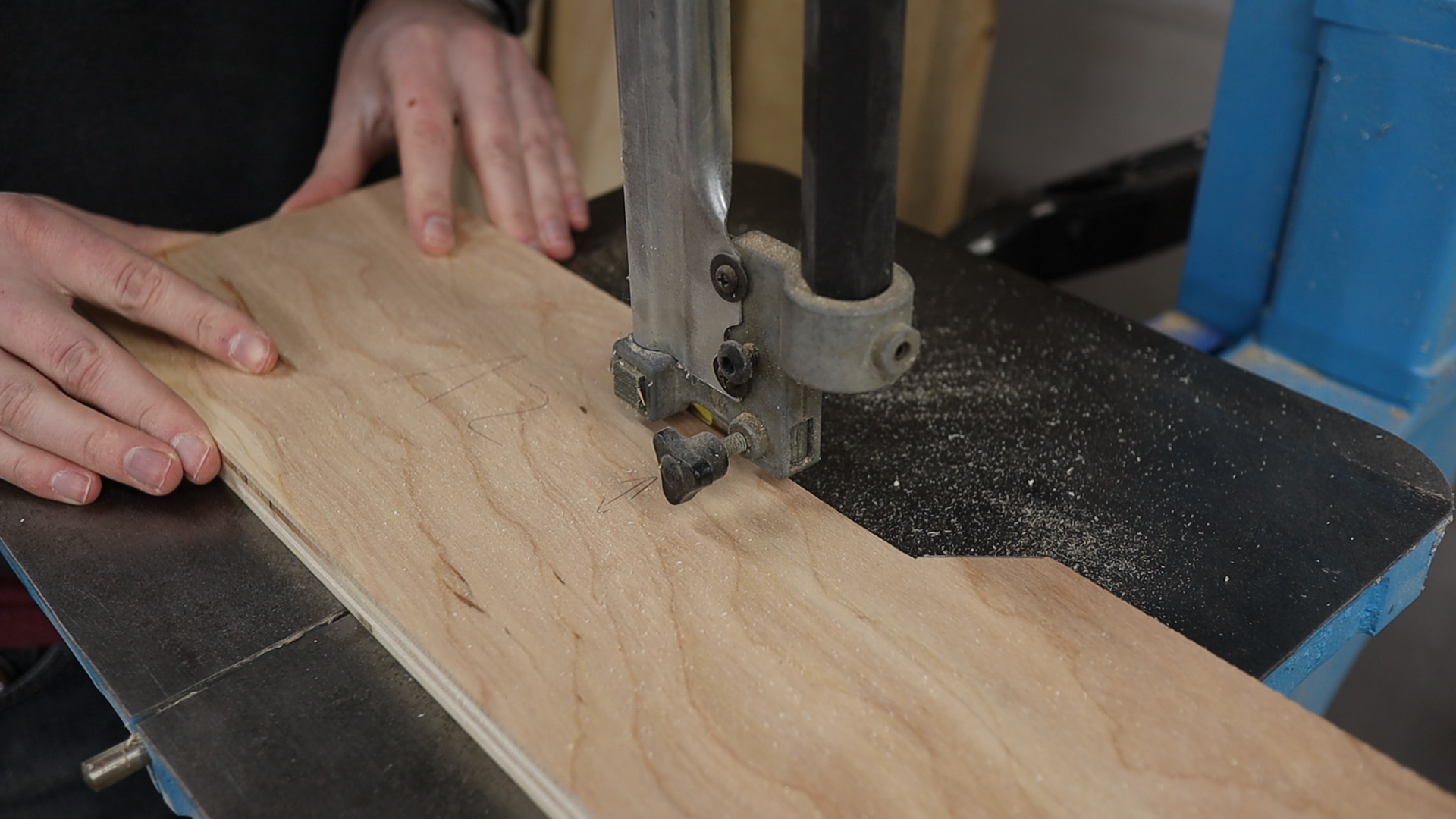 Drawer Pull Cutouts! Easy Router Technique! : 7 Steps (with Pictures ...