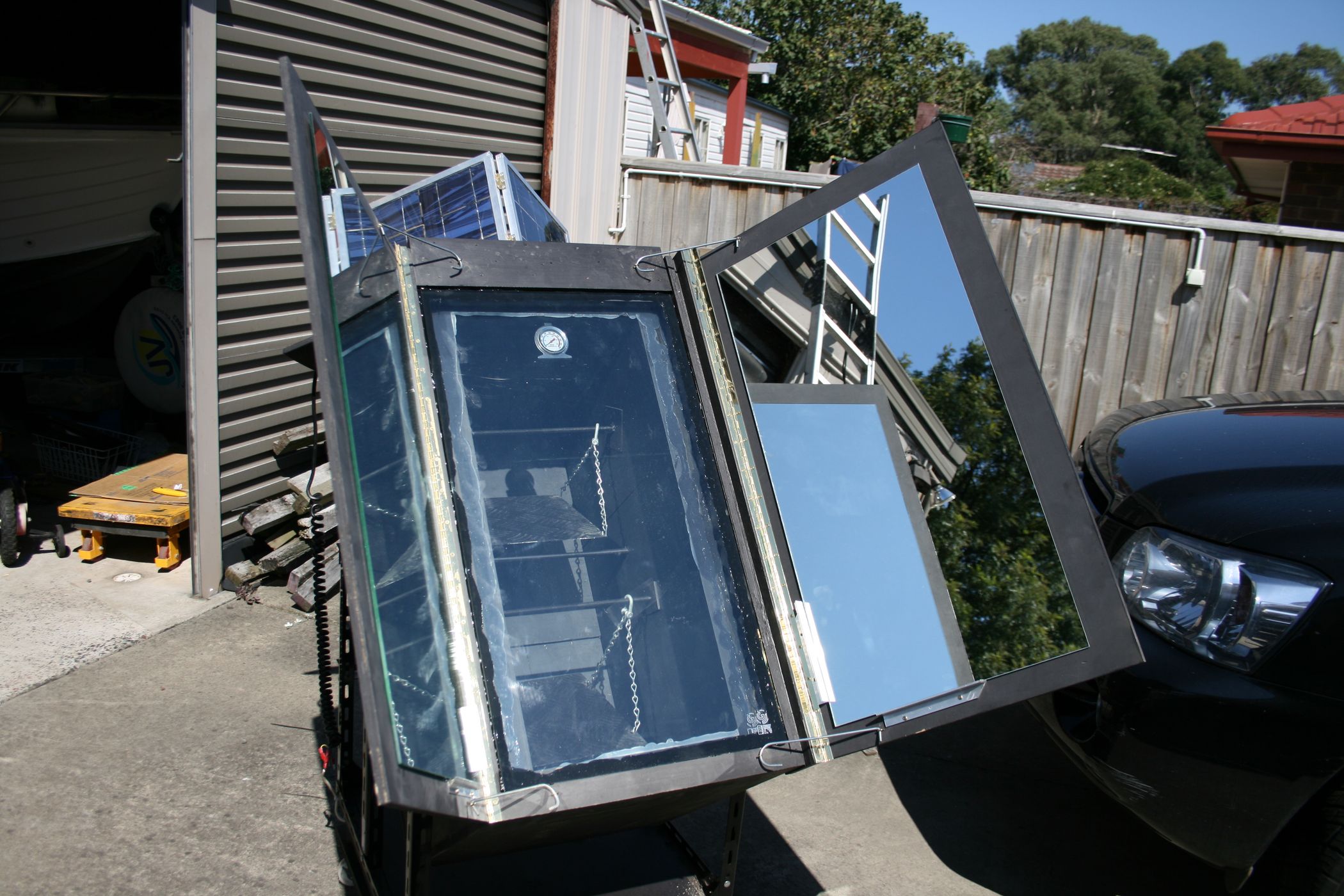 Solar Oven With Tracking... : 9 Steps (with Pictures) - Instructables