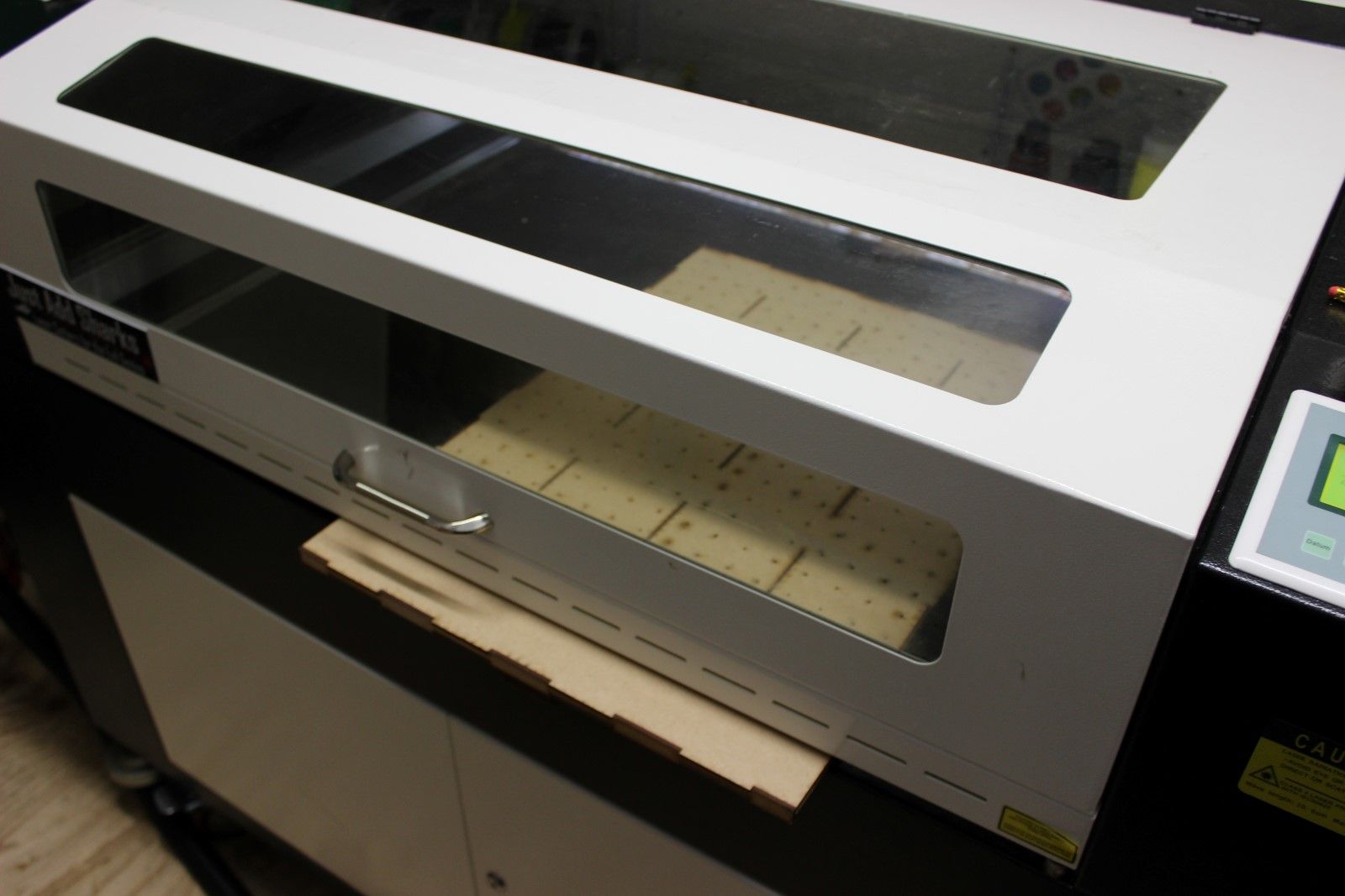 DIY Vacuum Table for Laser Cutting - Instructables
