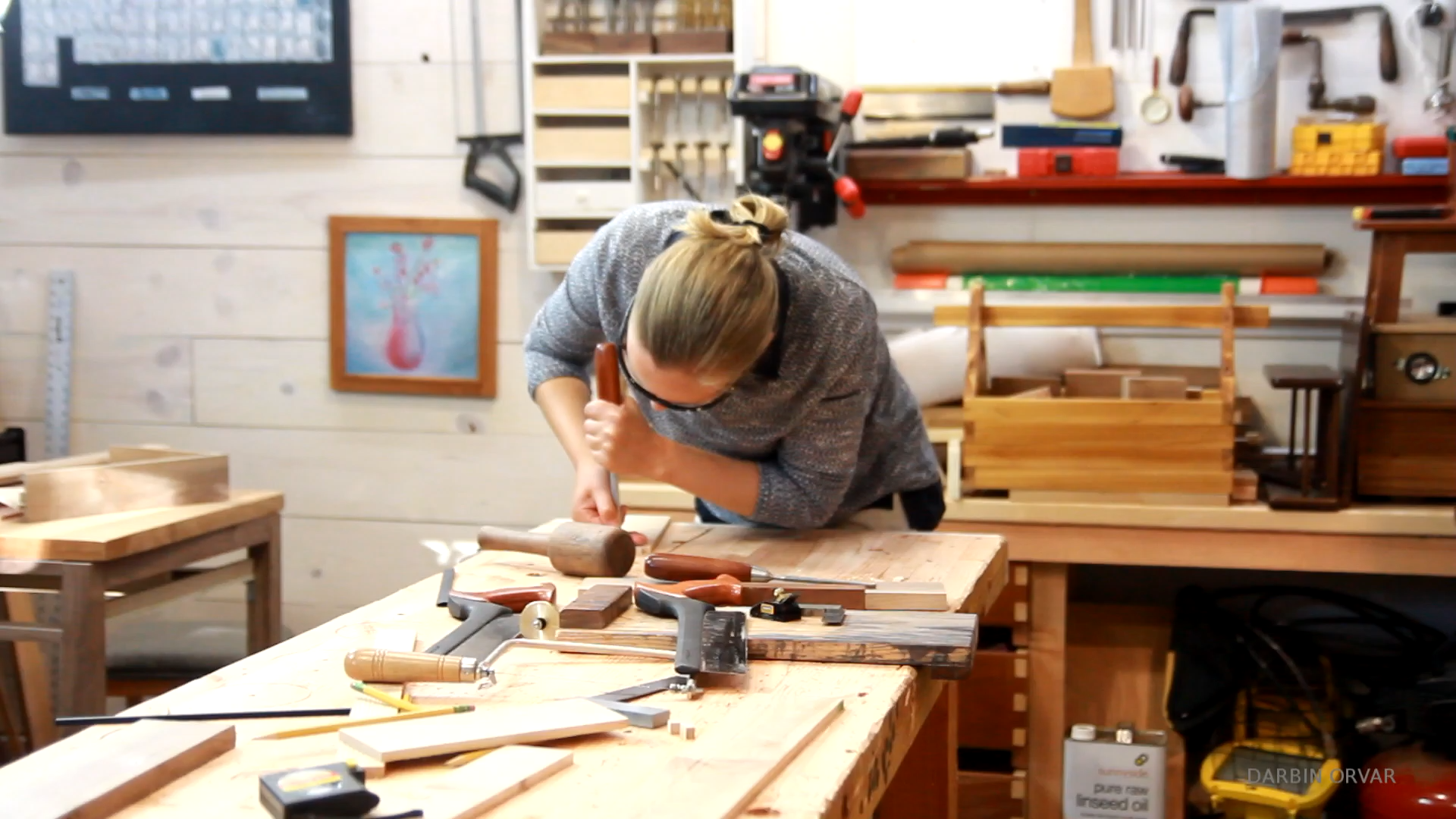 Making Half Blind Dovetail Drawers for a Walnut Desk : 7 Steps (with ...