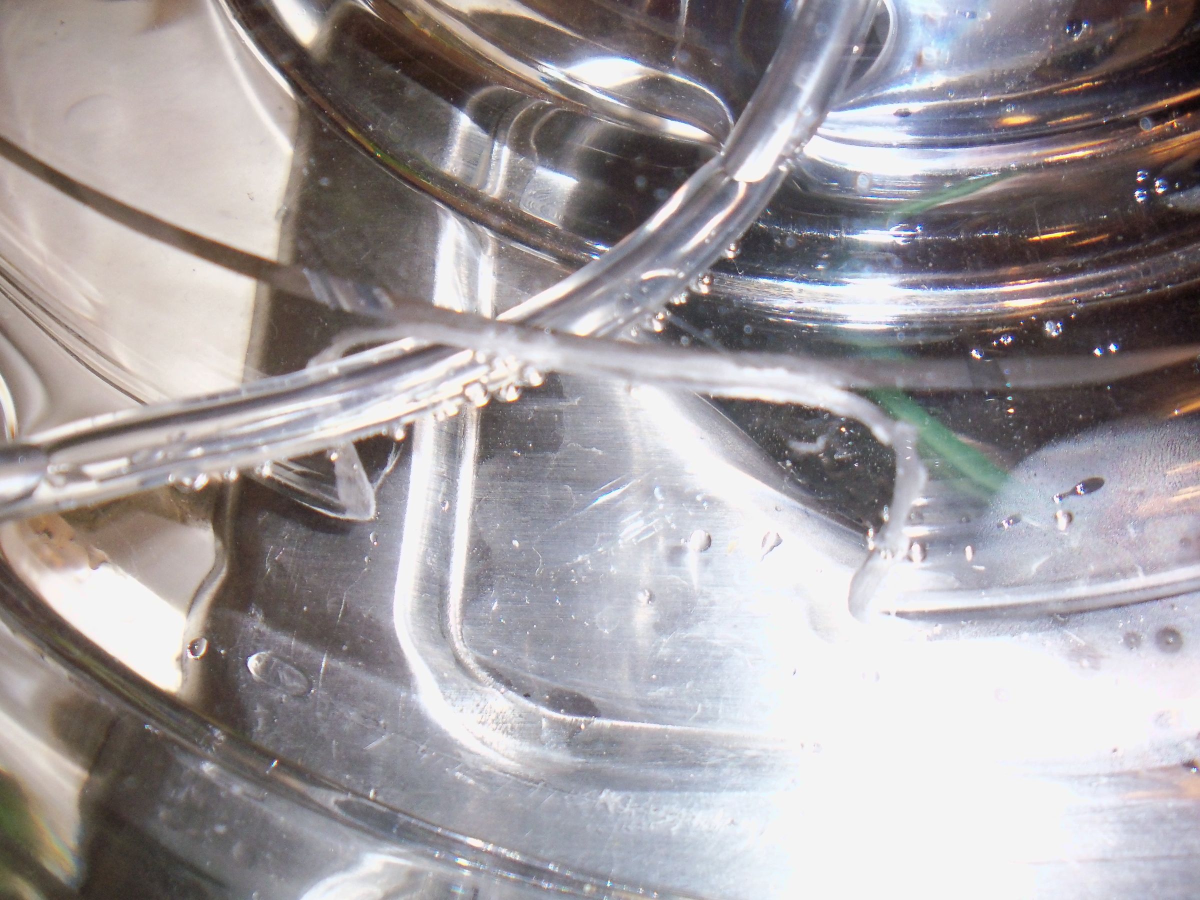 Simple Bottomless Aquarium : 8 Steps - Instructables