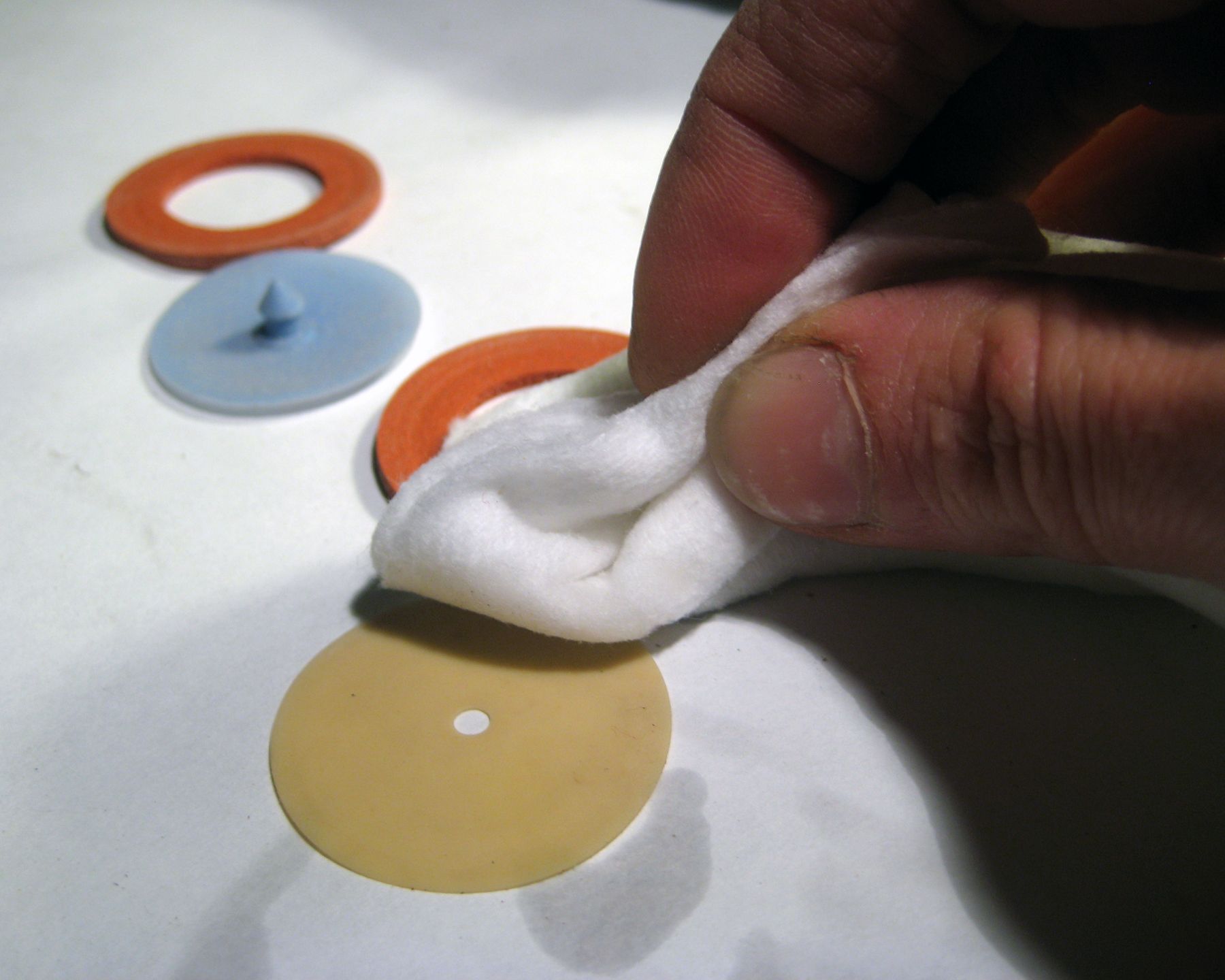 How to Clean Your Respirator Mask : 3 Steps (with Pictures) - Instructables