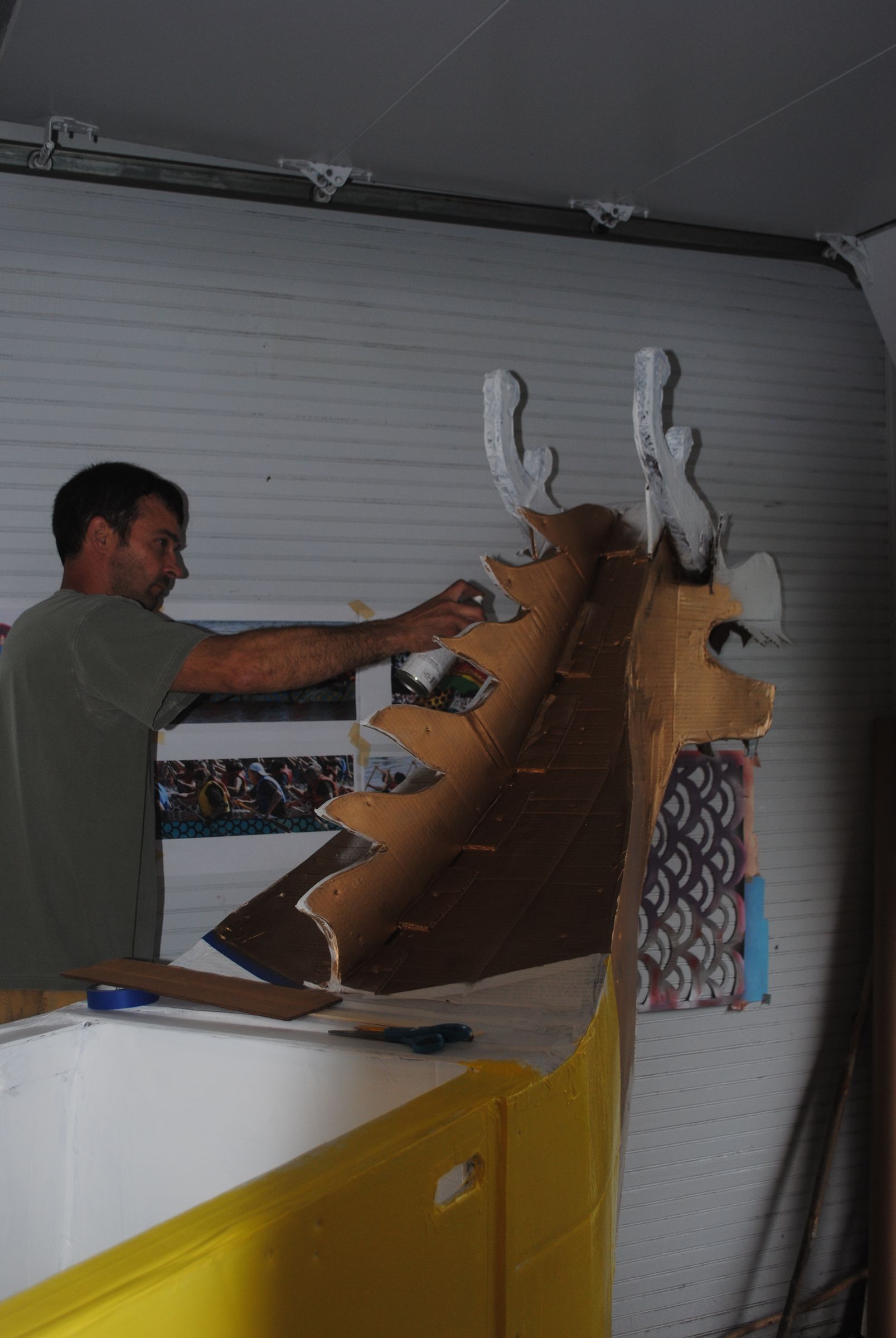 Make a Cardboard Dragon Boat! : 7 Steps (with Pictures) - Instructables