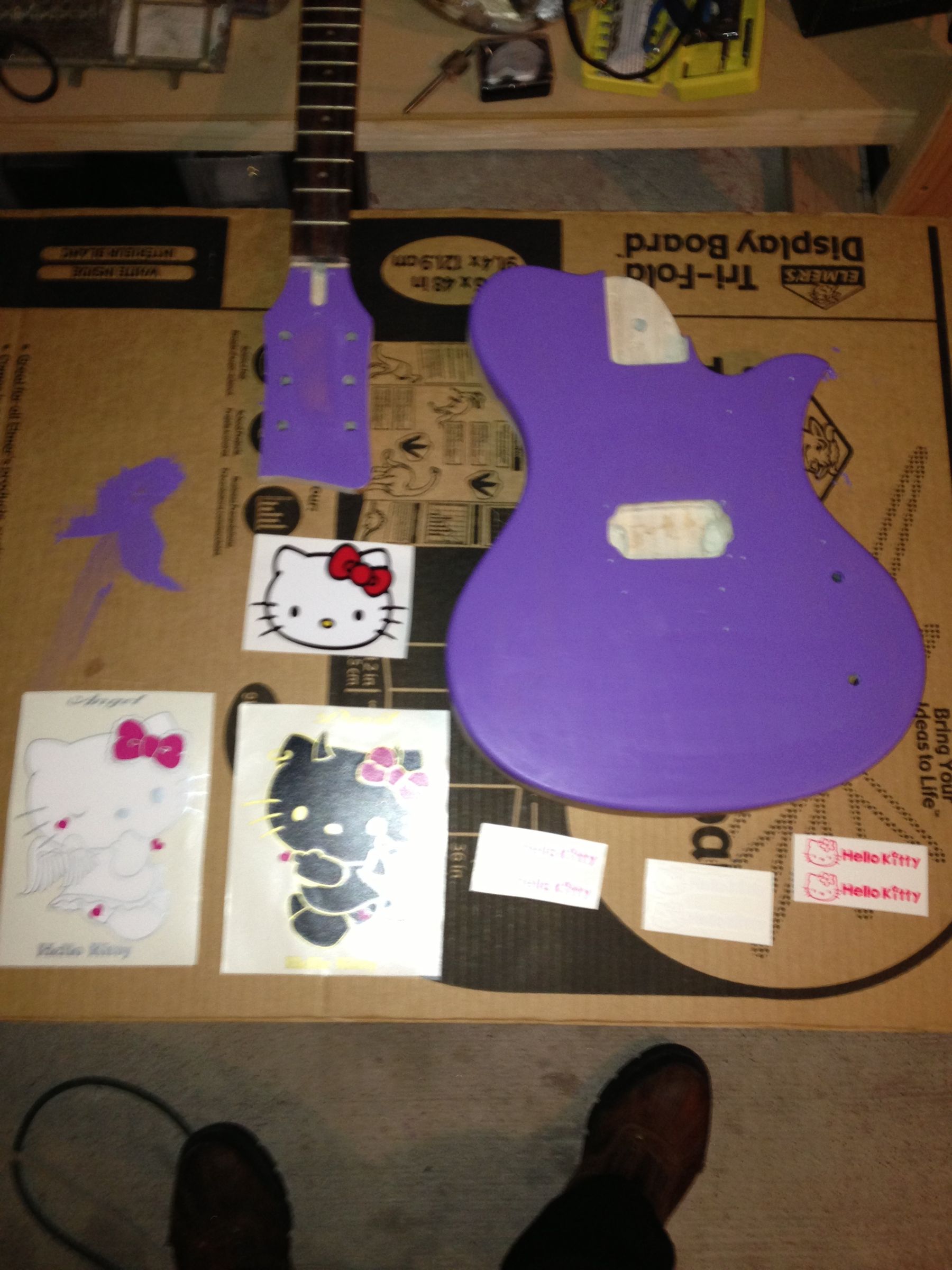 Hello Kitty Guitar & Amp : 5 Steps - Instructables