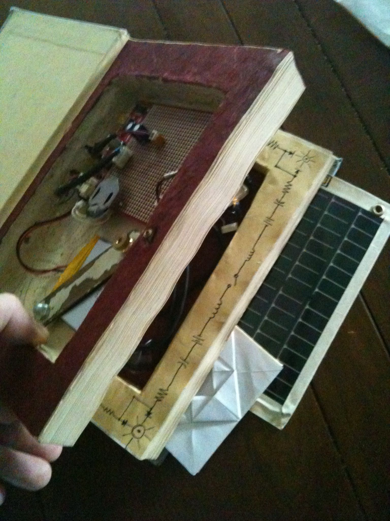 Solar Powered IPhone Charger and Arduino in a Book : 10 Steps ...