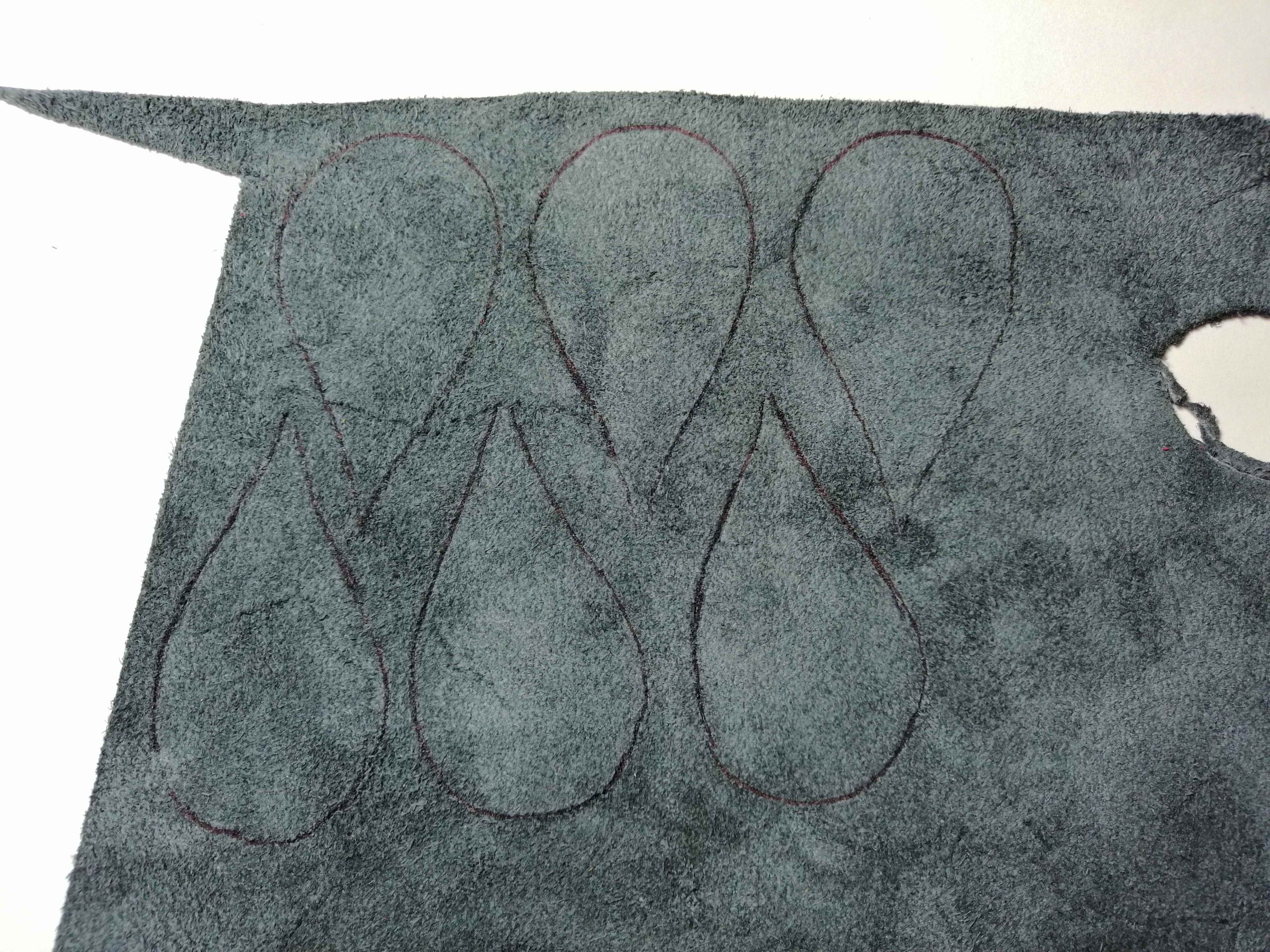 Leather Necklace Leaves Shape : 5 Steps (with Pictures) - Instructables