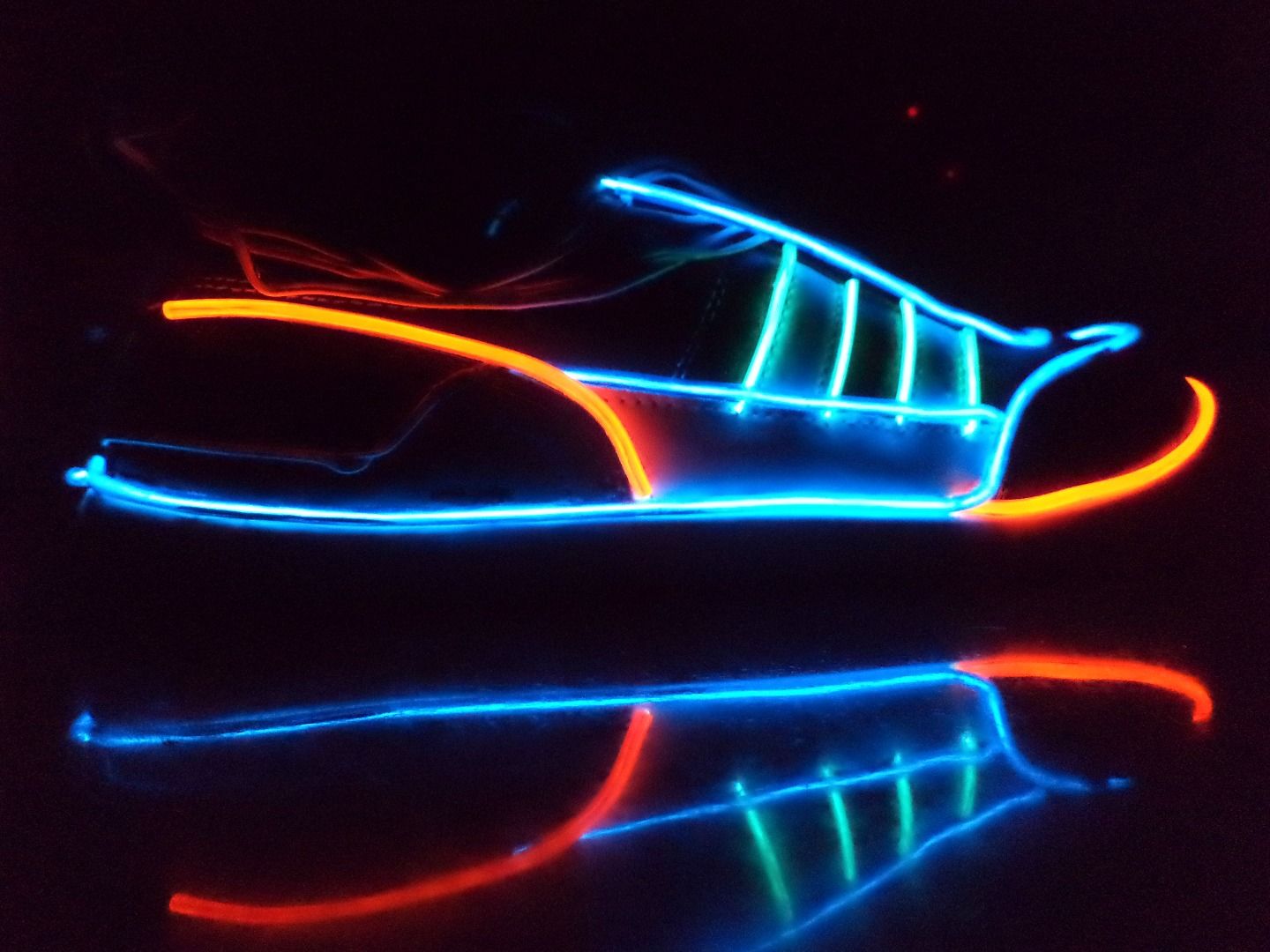 Electro-Luminescent Shoes (with Pictures) - Instructables