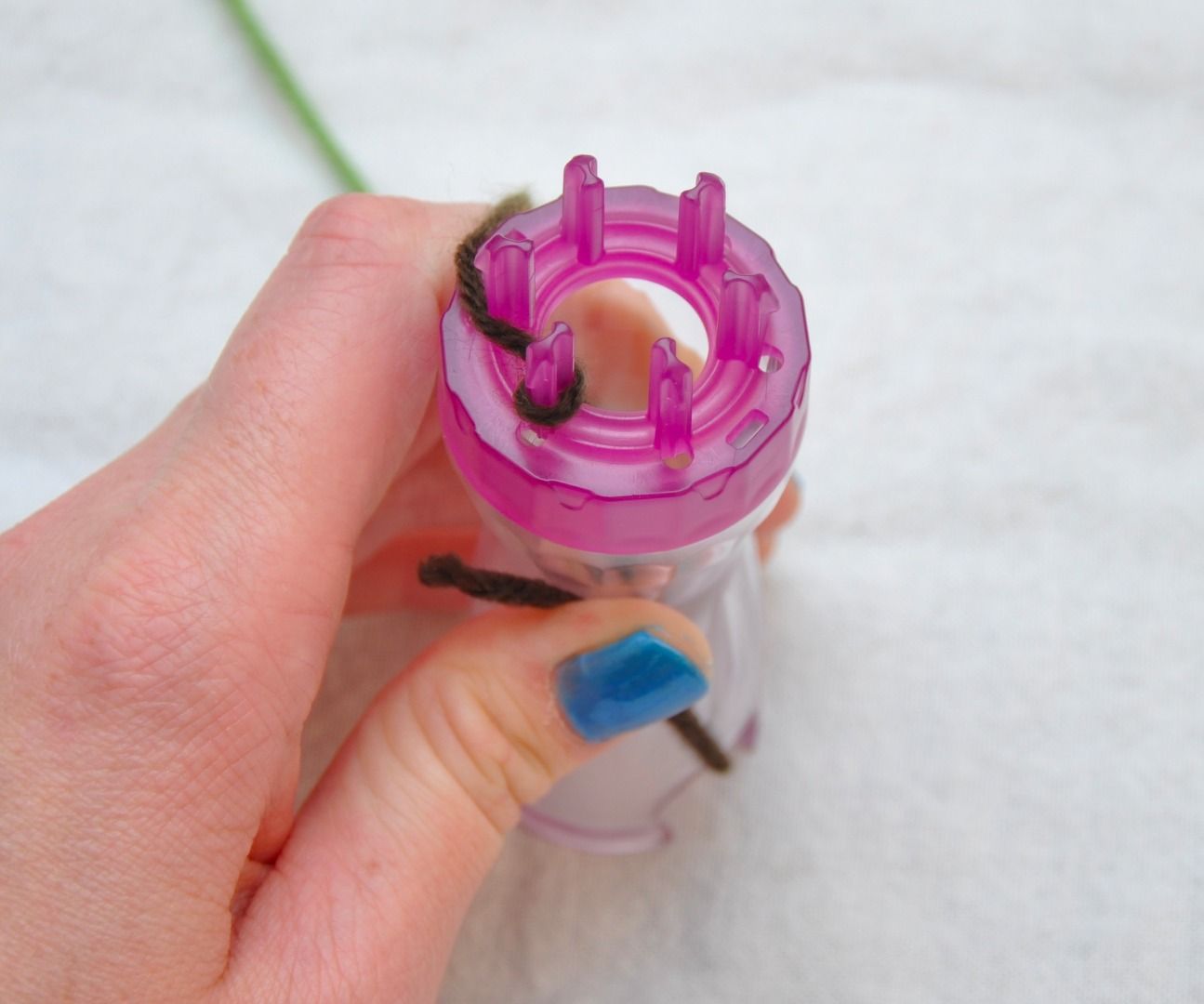 How to Use a French Knitter : 6 Steps (with Pictures) - Instructables