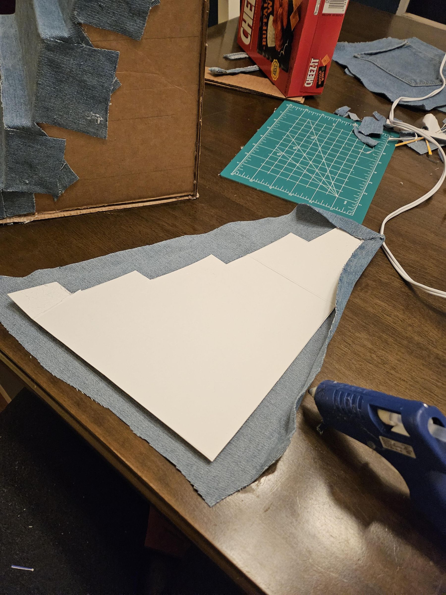 Cardboard & Denim Sticker Display : 7 Steps (with Pictures) - Instructables
