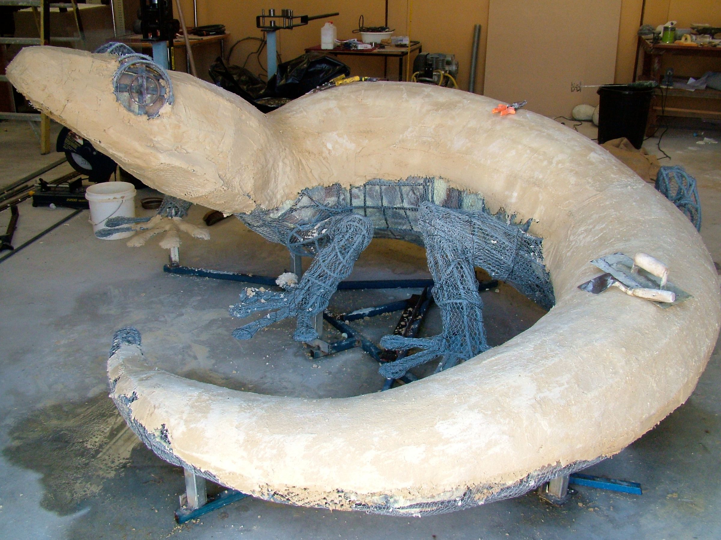 Makng a Concrete Gecko (7.5m ) : 10 Steps (with Pictures) - Instructables