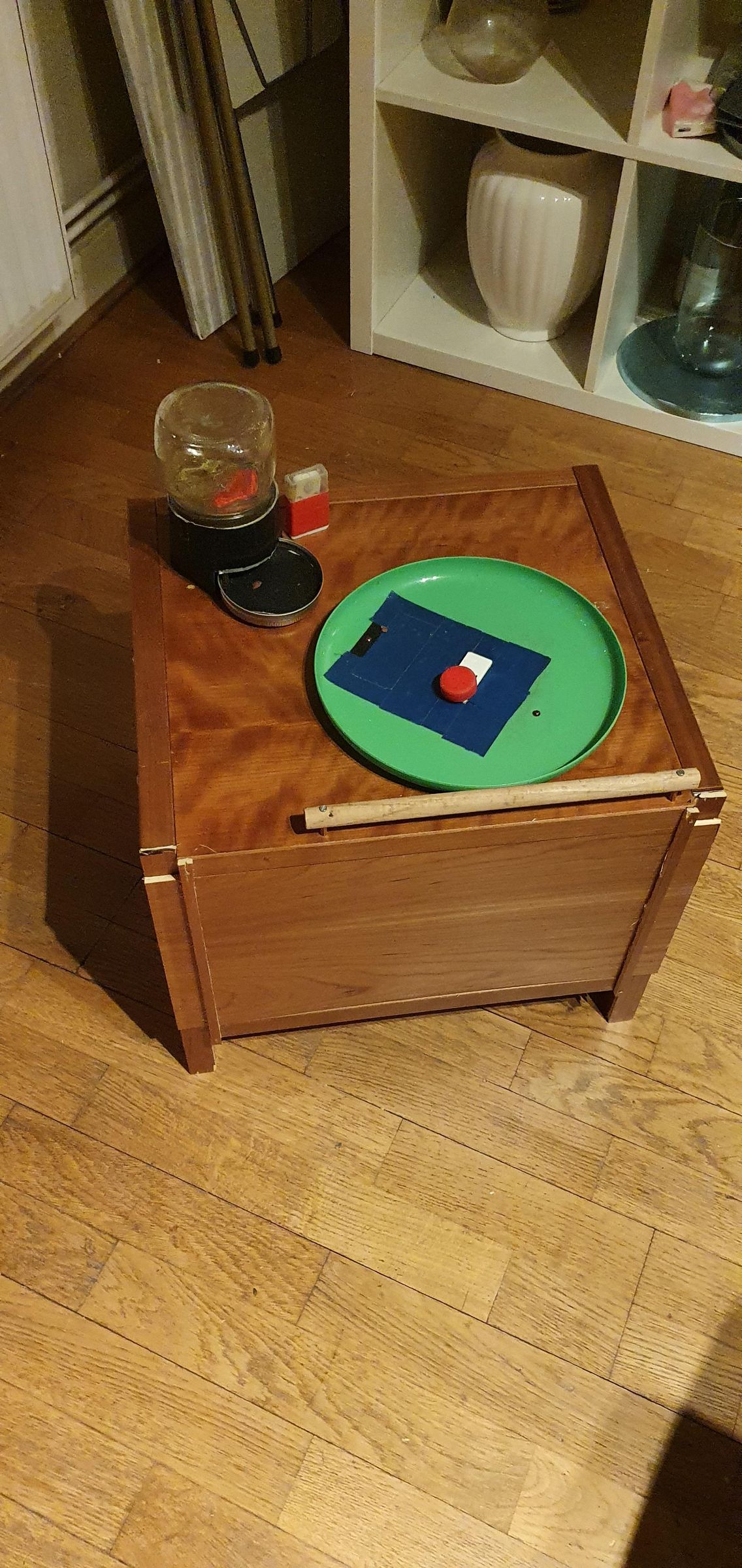 Vending Machine for Birds : 3 Steps (with Pictures) - Instructables