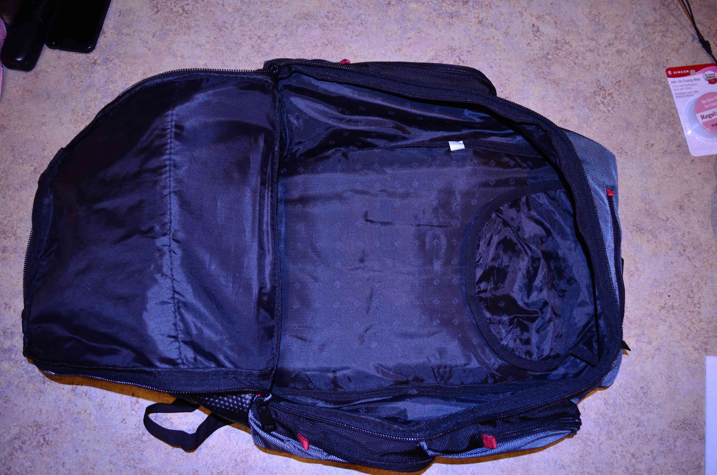 DIY DSLR Camera Backpack : 12 Steps - Instructables