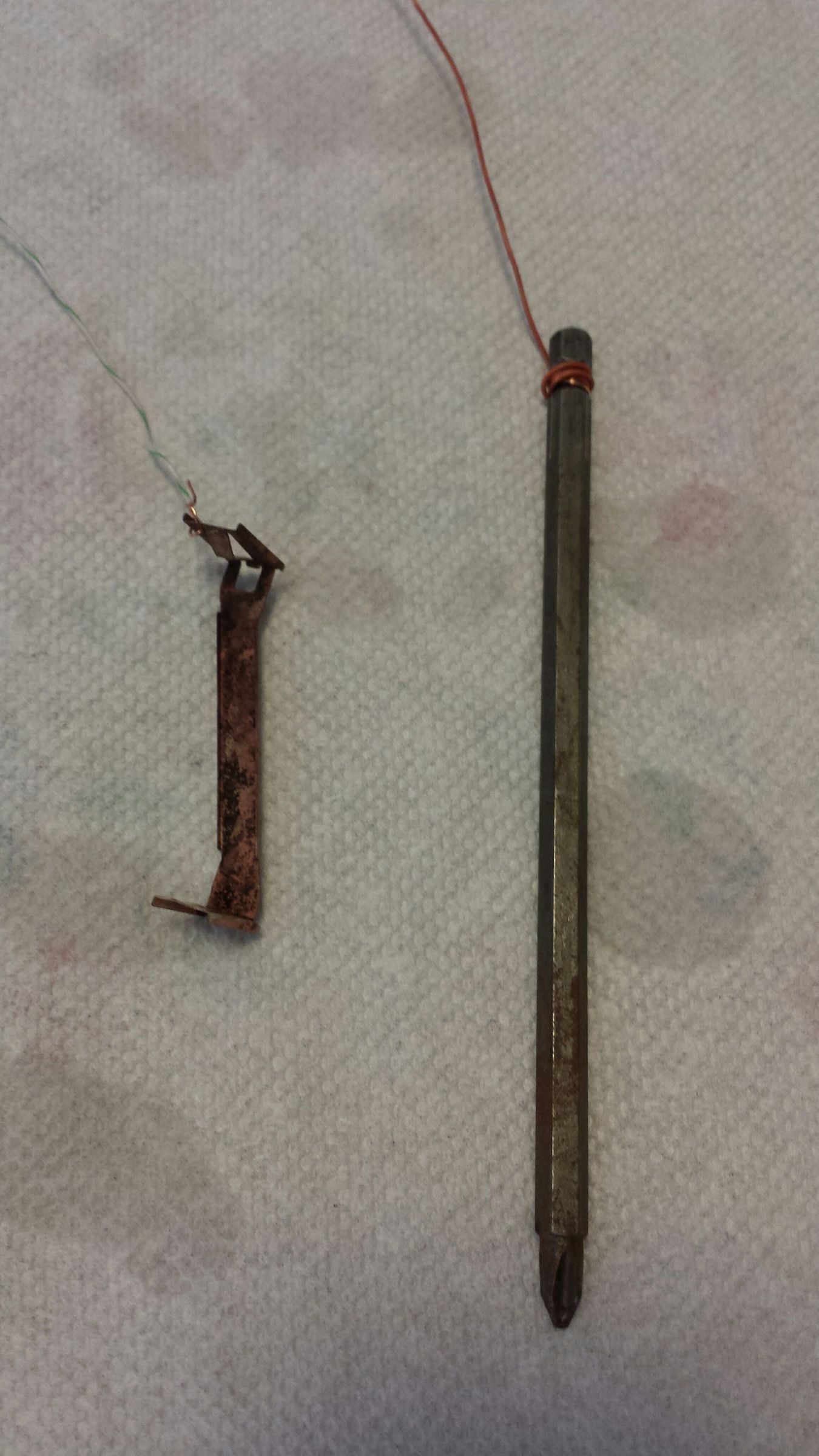 Restoring Corroded Battery Contacts : 7 Steps (with Pictures ...