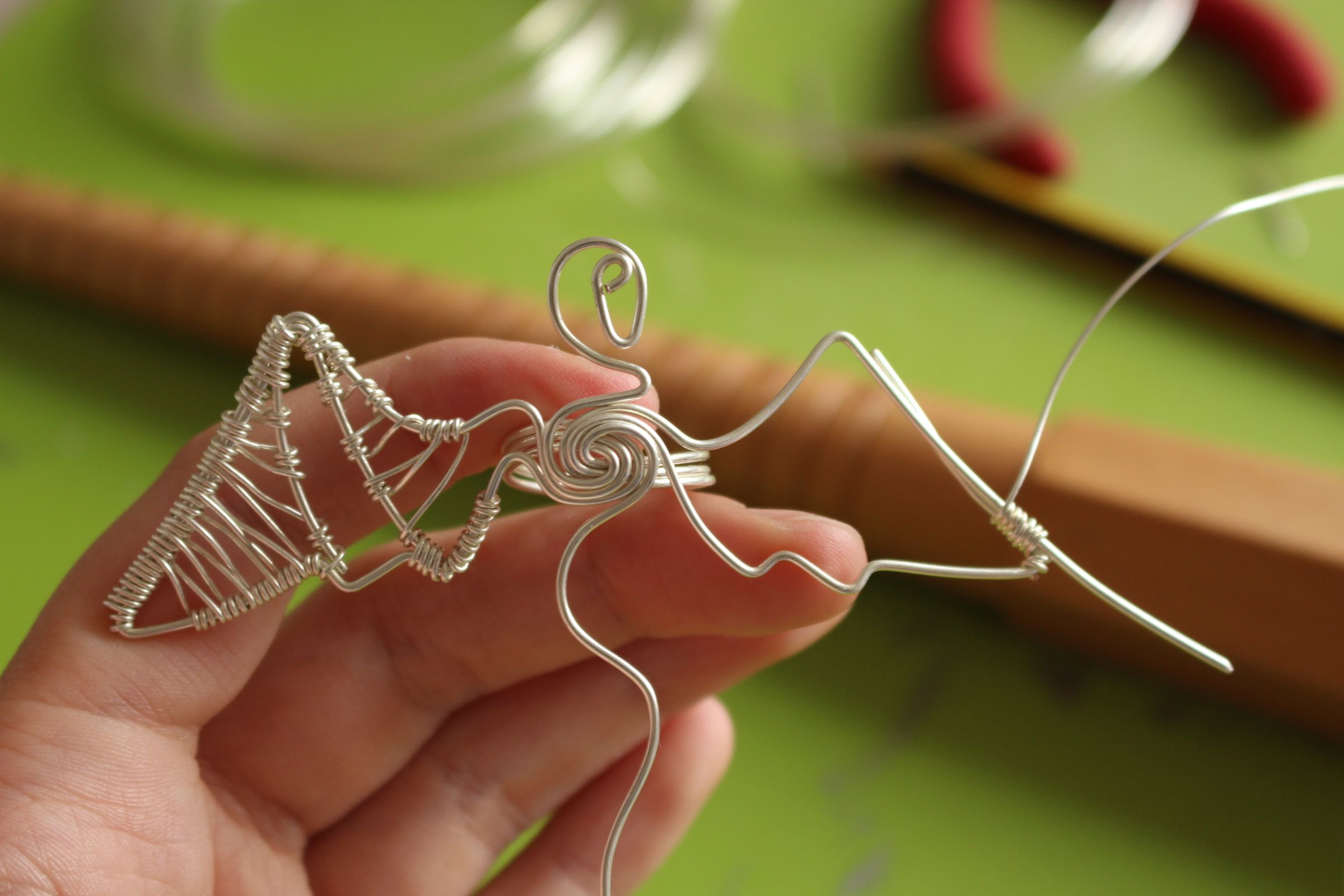 Wirework Dragon Ring : 15 Steps (with Pictures) - Instructables