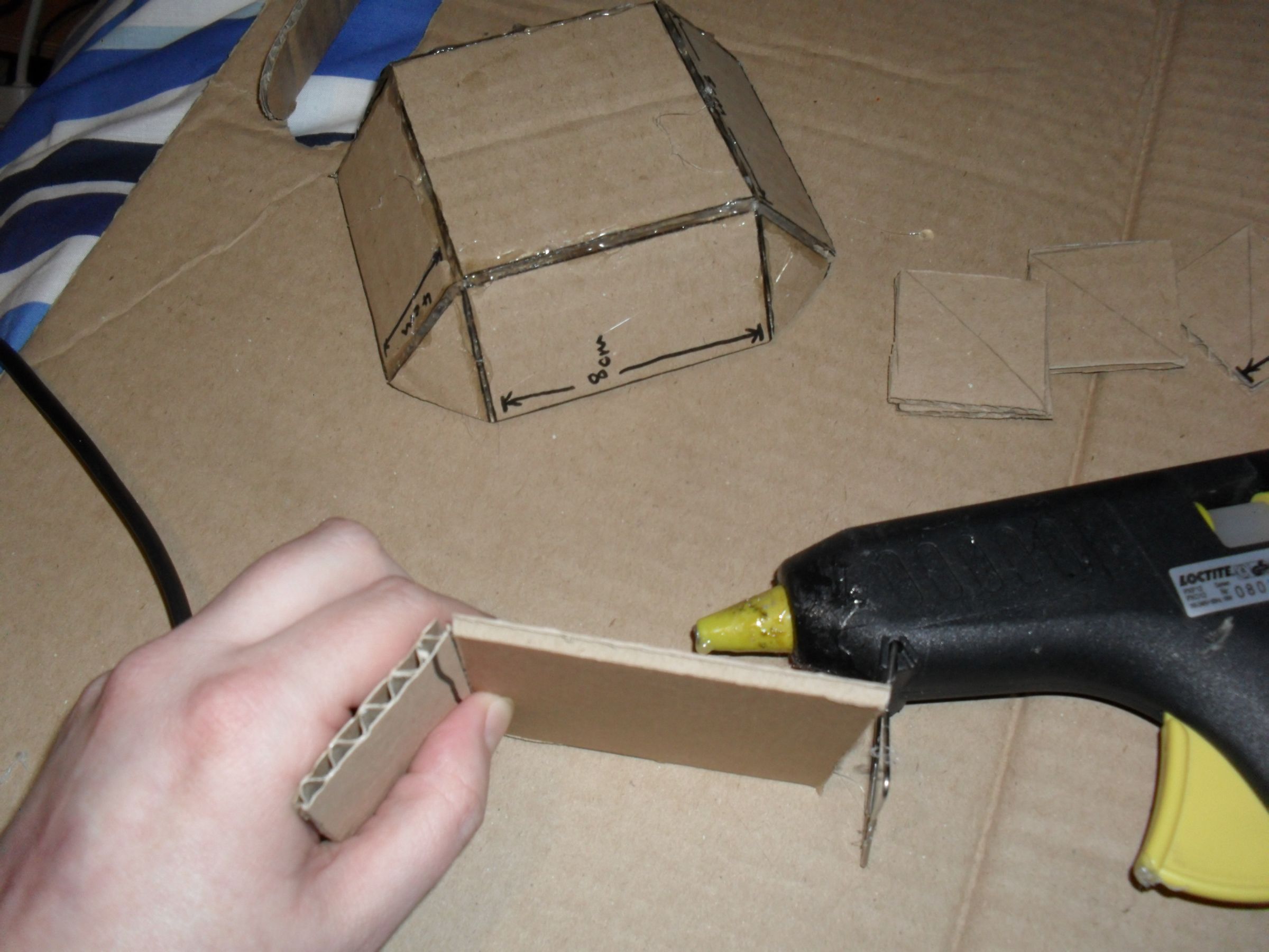Cardboard Props: How to Make a Viking Hammer / Thors Hammer- Mjolnir ...