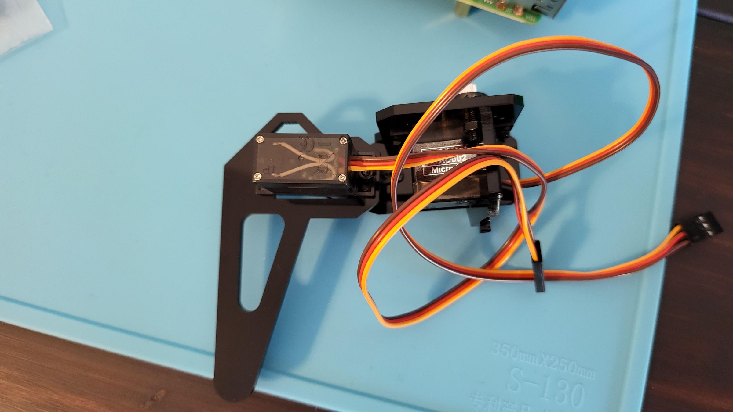 How to Make the Adeept Raspclaws Robot : 36 Steps - Instructables