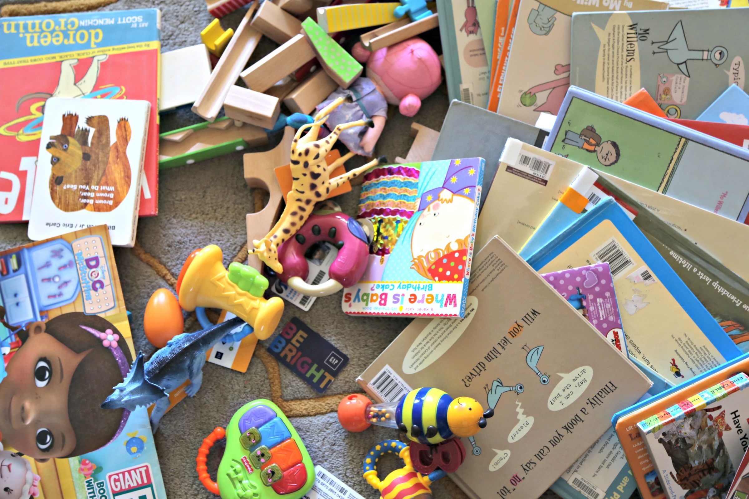 Clean Out Clutter : 4 Steps (with Pictures) - Instructables