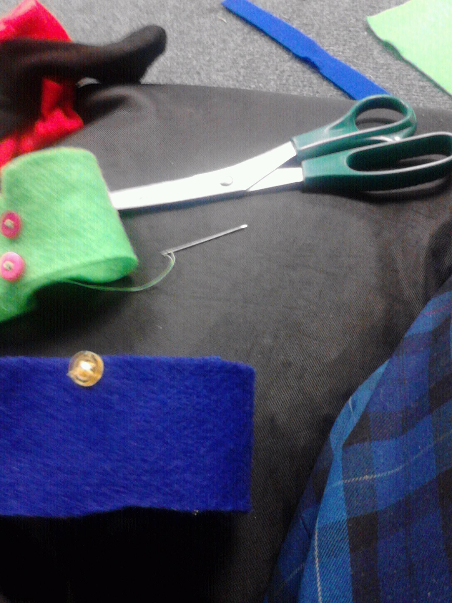 How to Make a Sock Puppet : 6 Steps - Instructables