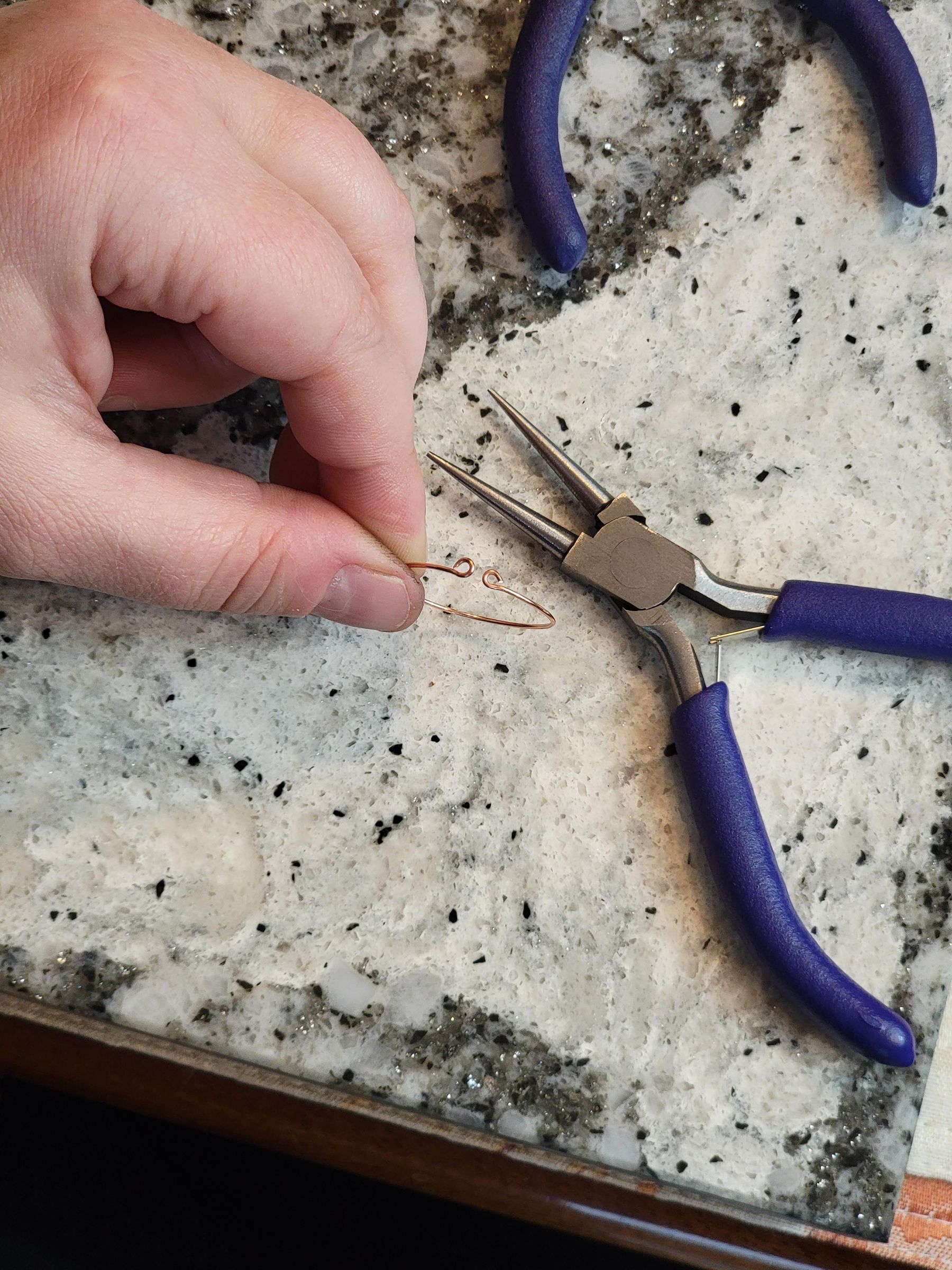 Hammered Wire Earrings : 11 Steps (with Pictures) - Instructables