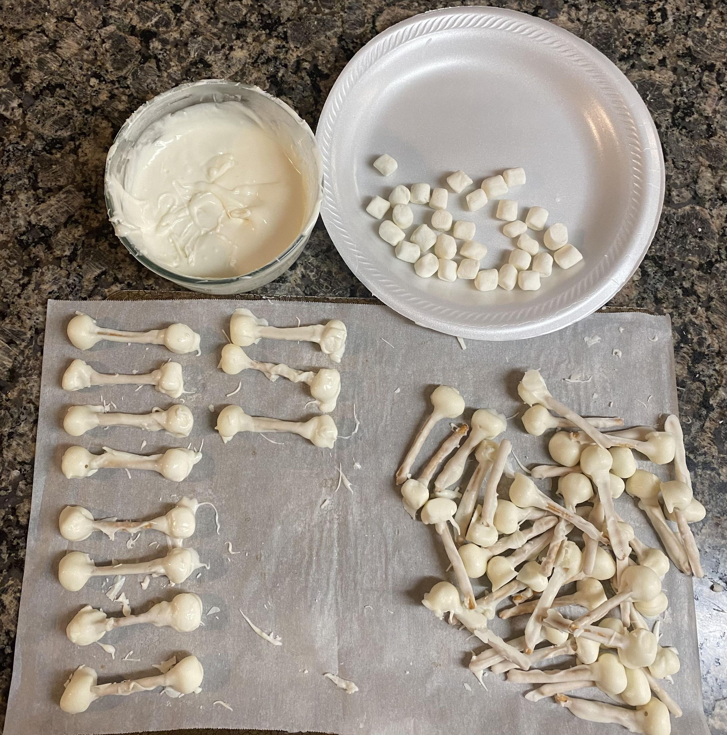 Trick-or-Treat Bones : 4 Steps (with Pictures) - Instructables